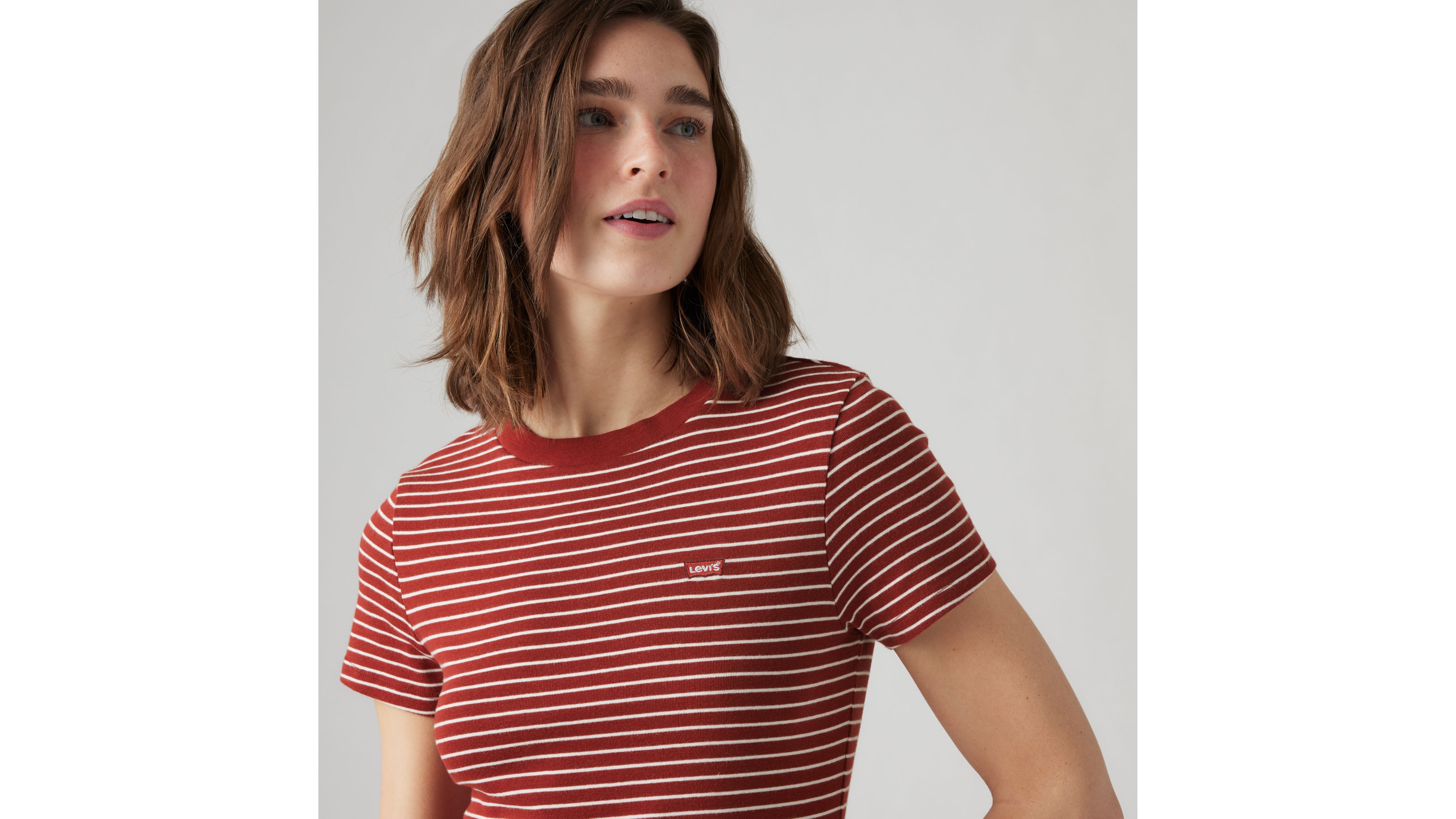 Essential Housemark Tee - Red | Levi's® LU