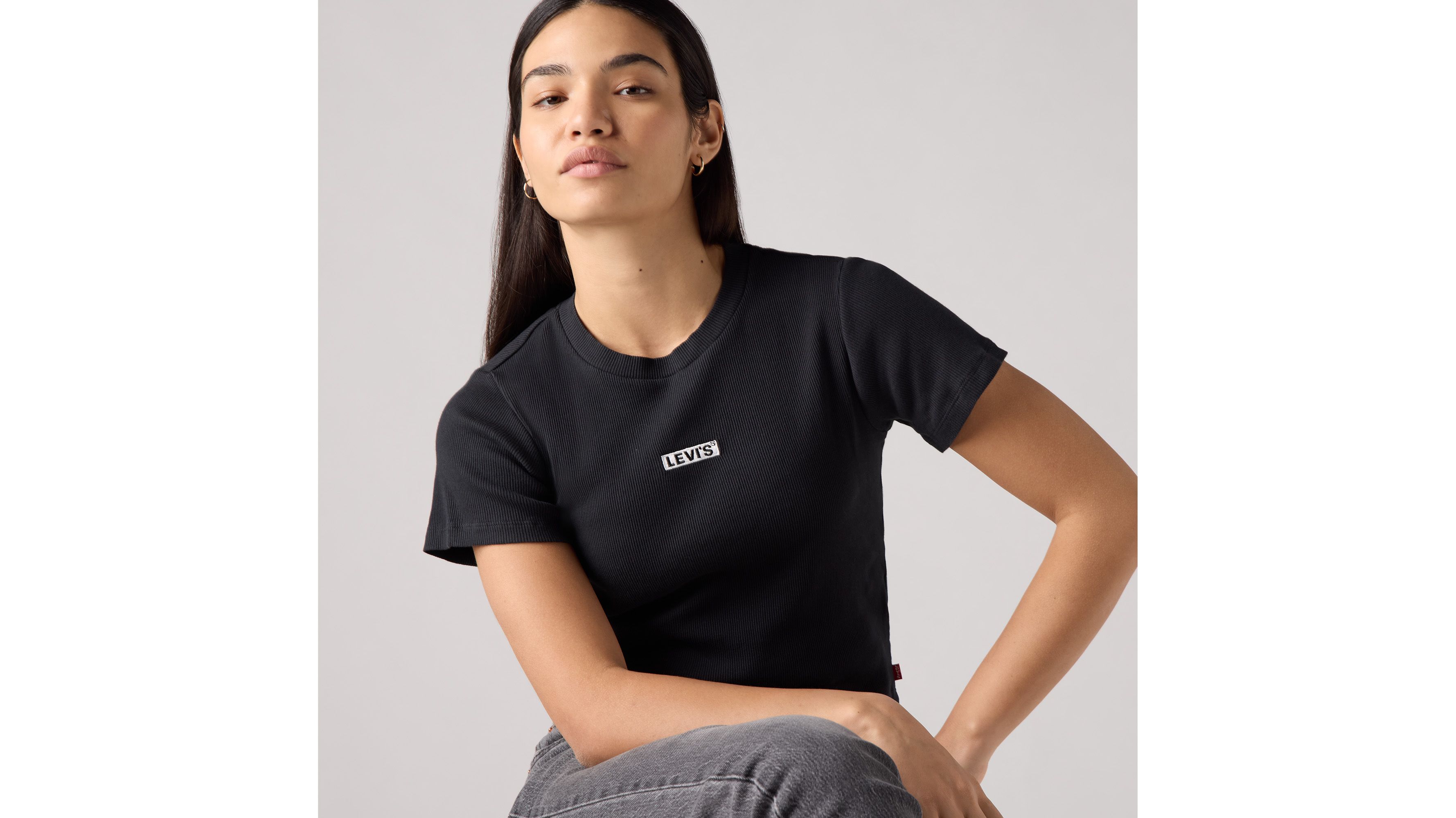 Essential Sporty Tee - Black | Levi's® RO