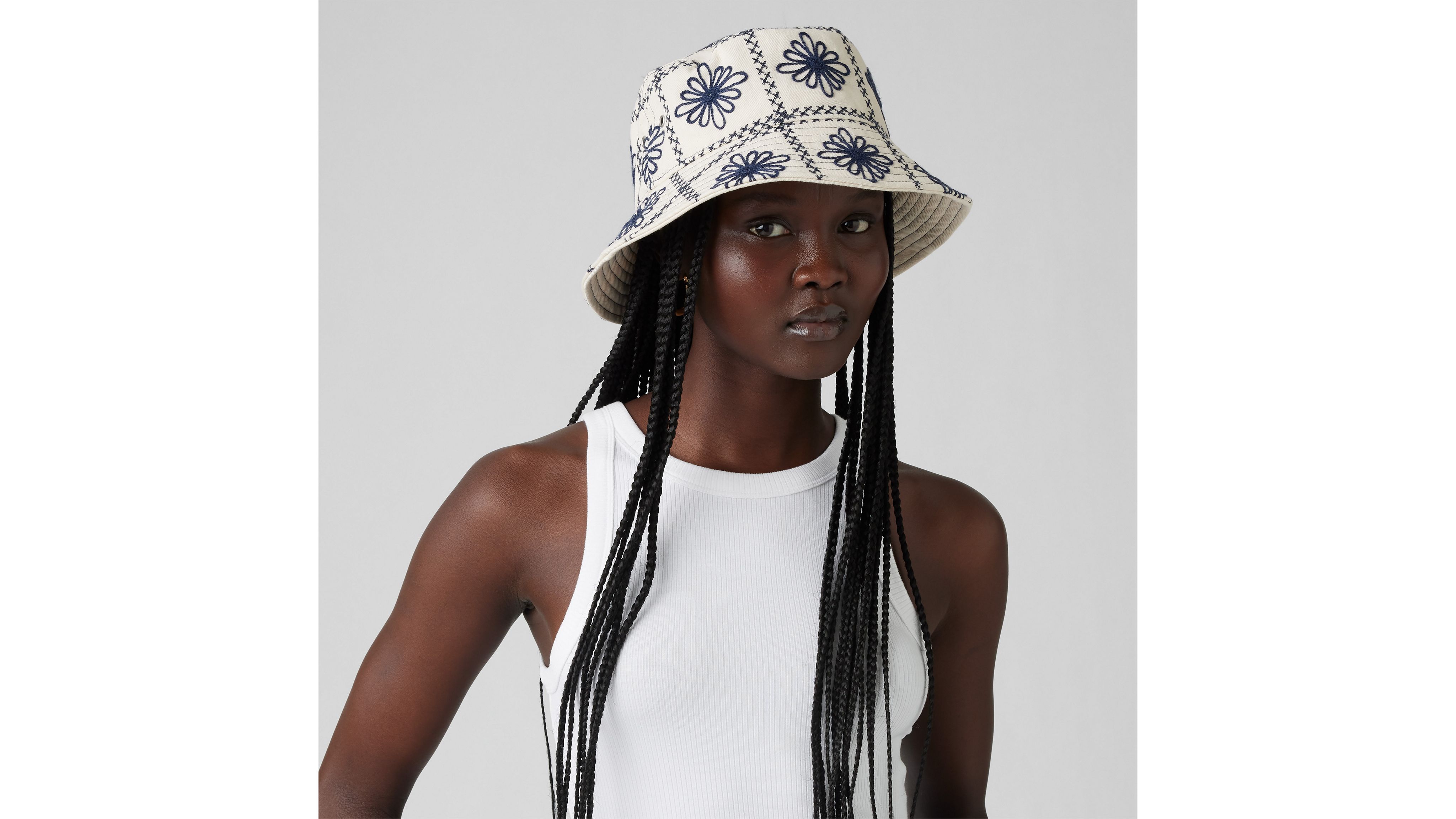 Seasonal Bucket Hat - White | Levi's® NO