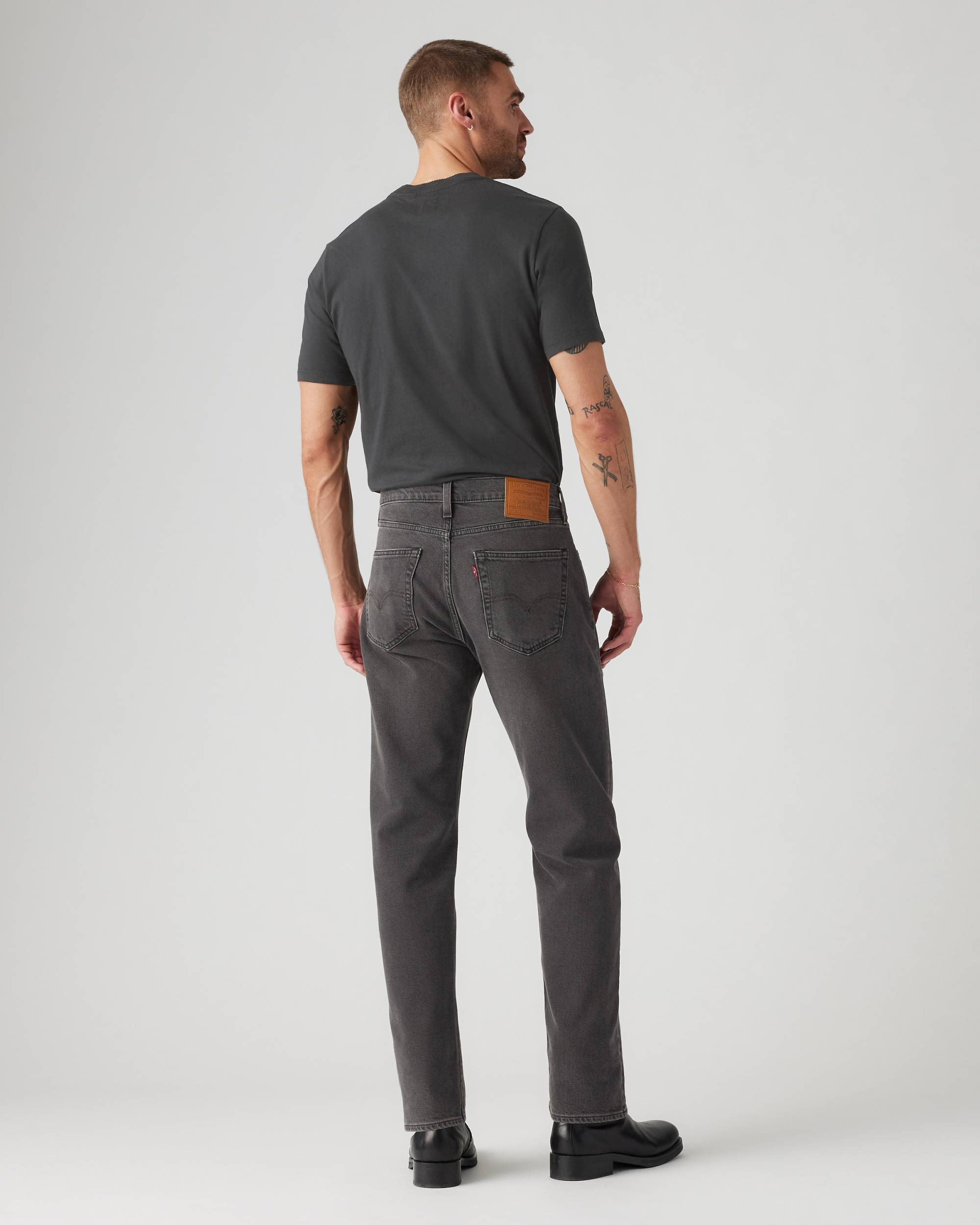 505™ Regular Fit Men's Jeans - Black | Levi's® US 505™ Regular Fit Men's Jeans - Black | Levi's® US