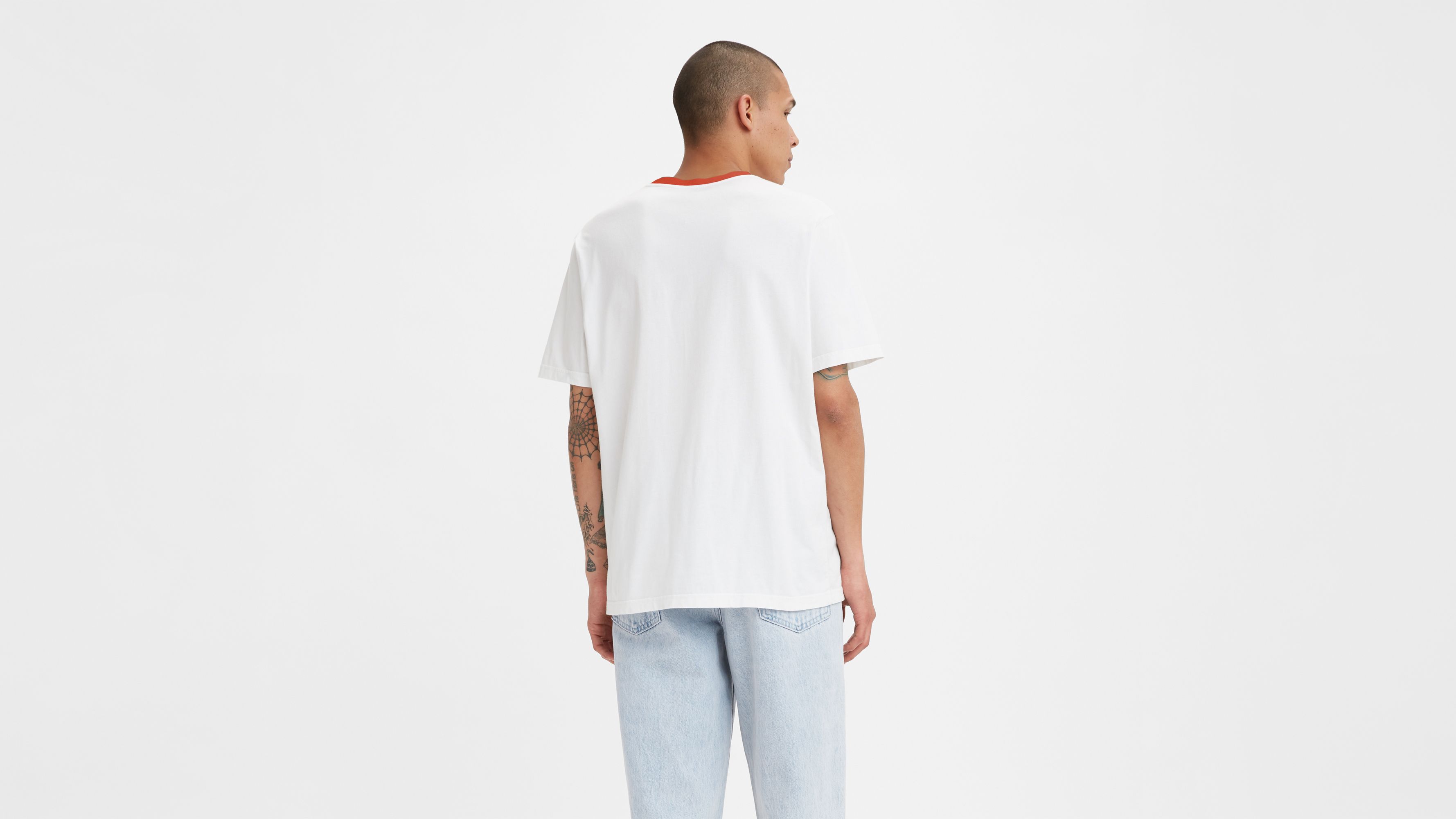 Relaxed Fit Tee - White | Levi's® SE