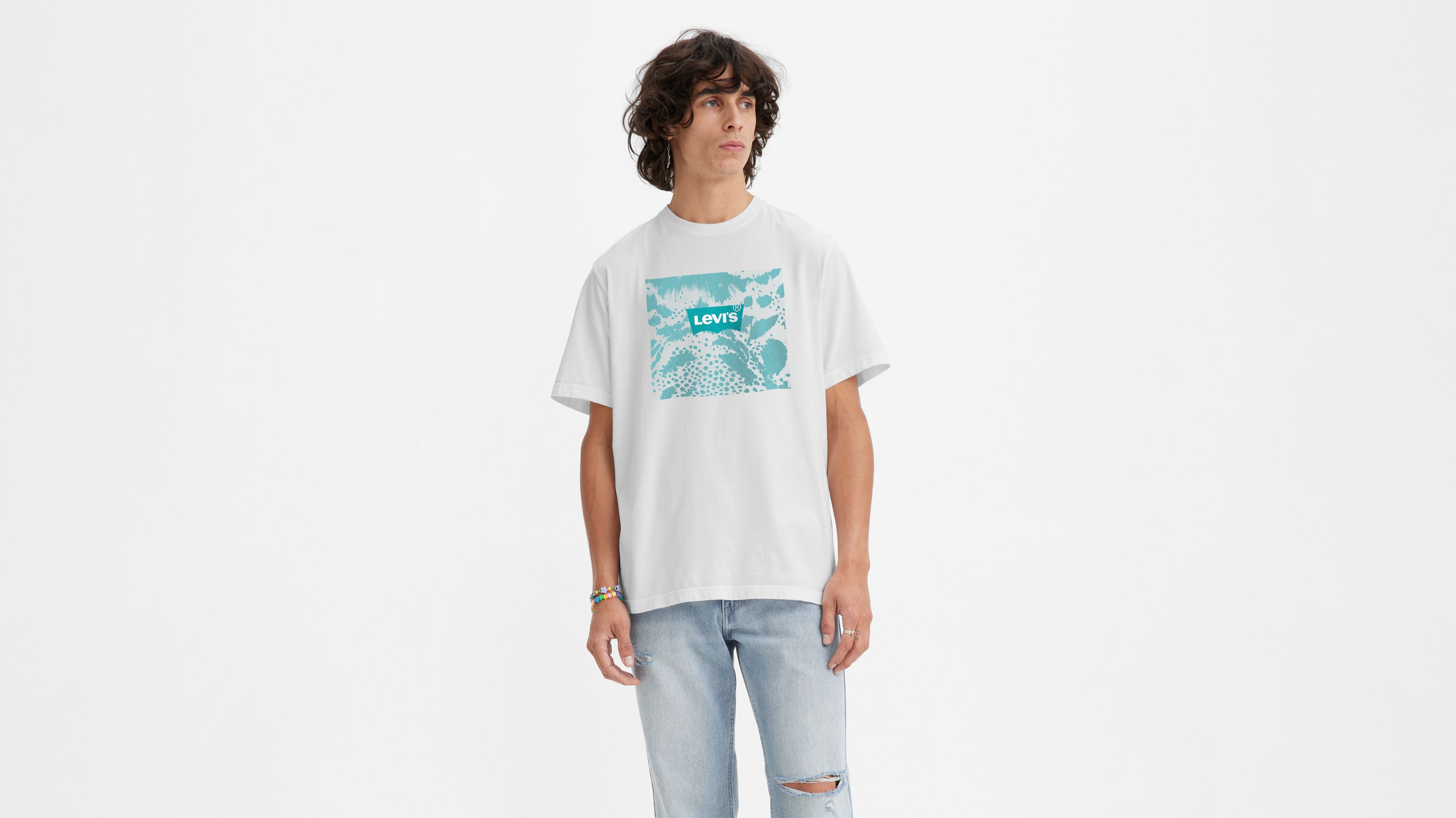 Relaxed Fit Tee - White | Levi's® XK