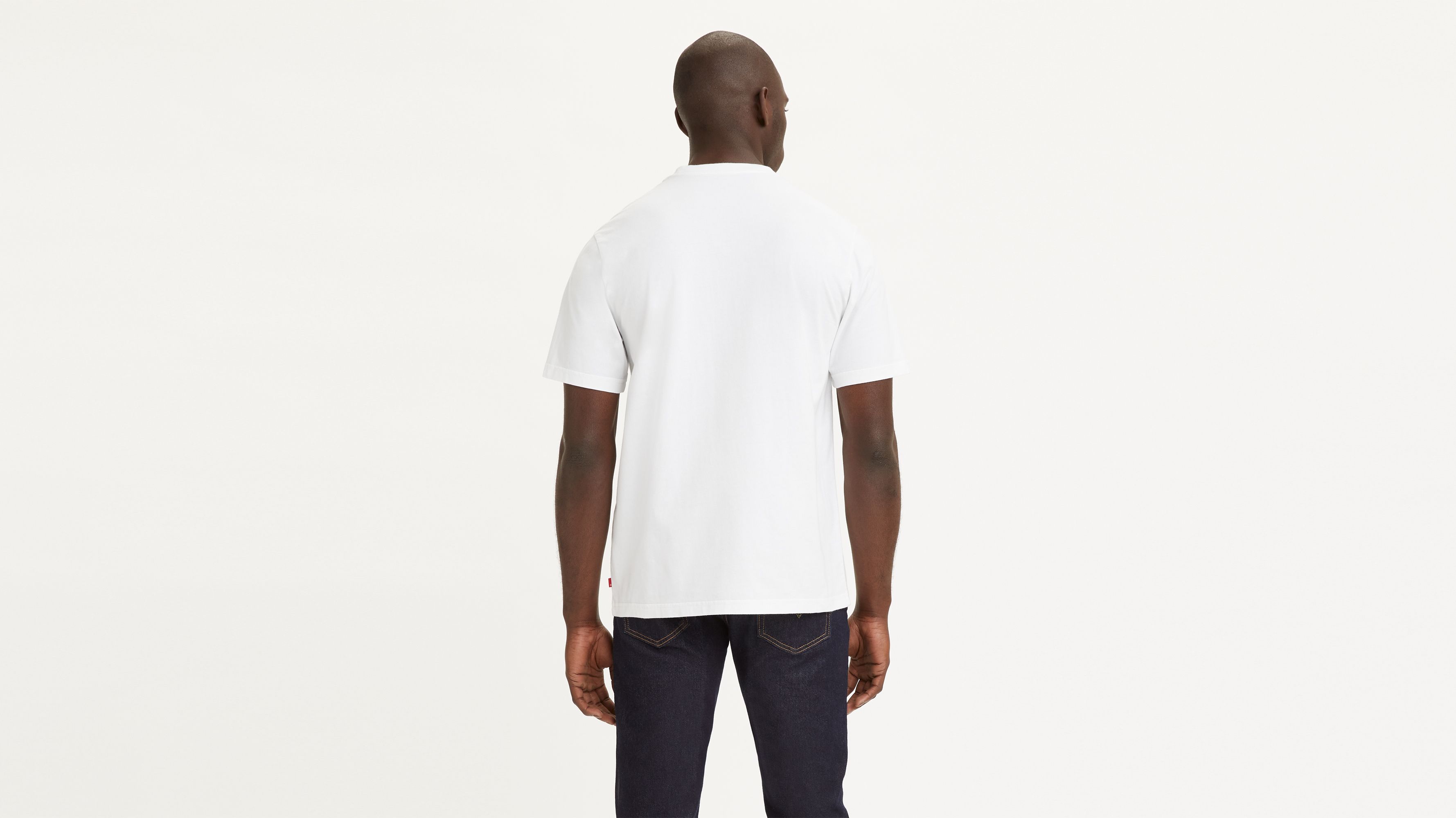 Relaxed Fit Tee - White | Levi's® CZ