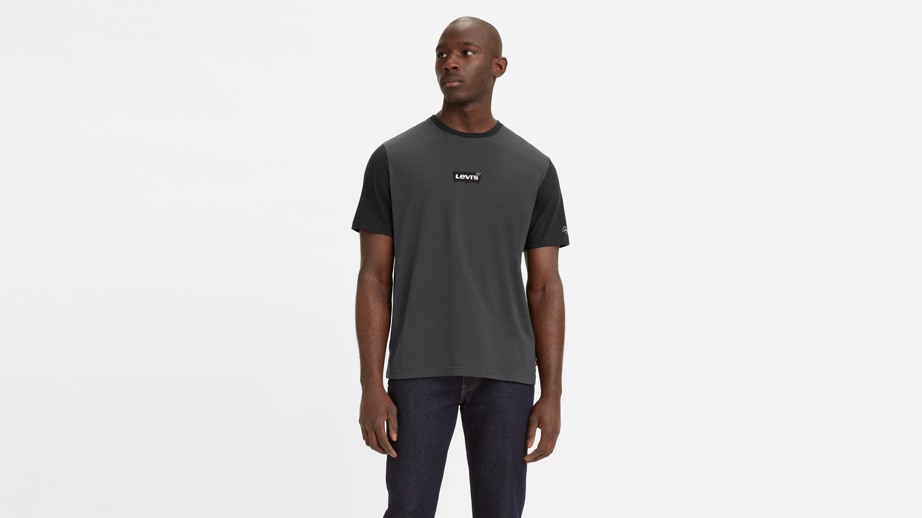Relaxed Fit Short Sleeve Graphic Tee - Grey | Levi's® AD