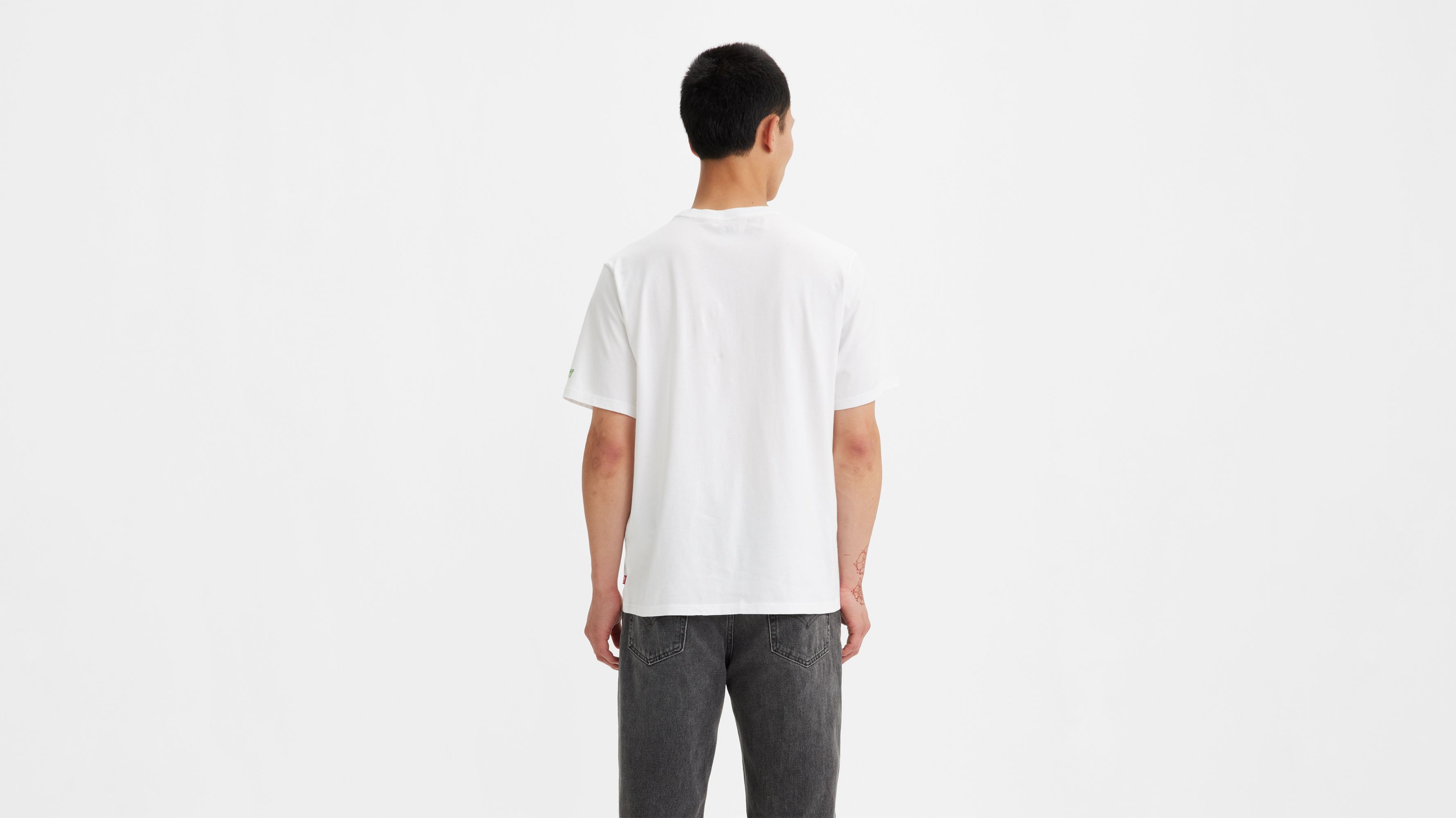 Relaxed Fit Short Sleeve T-shirt - White | Levi's® US