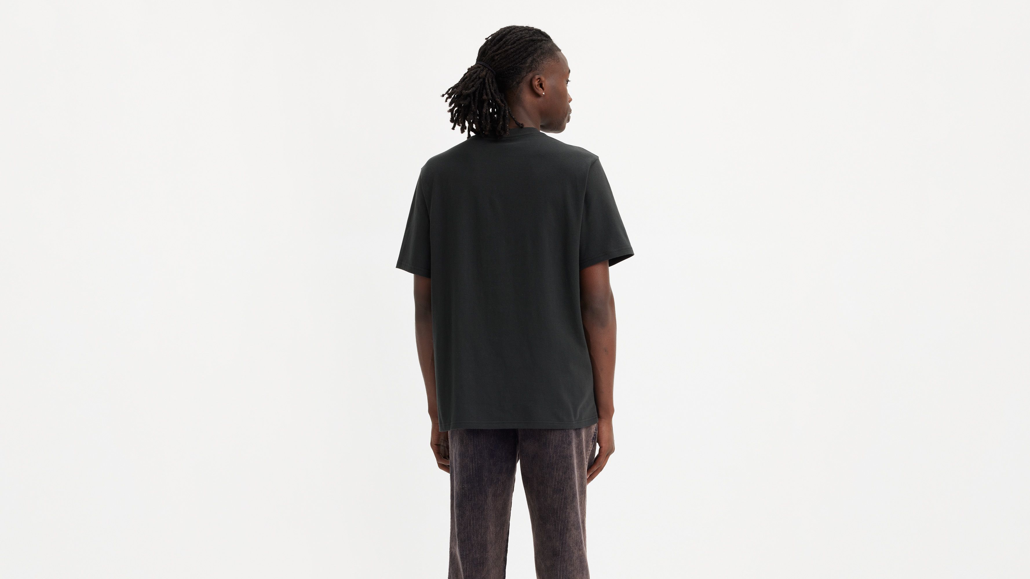 Relaxed Fit Short Sleeve Graphic T-shirt - Black | Levi's® US