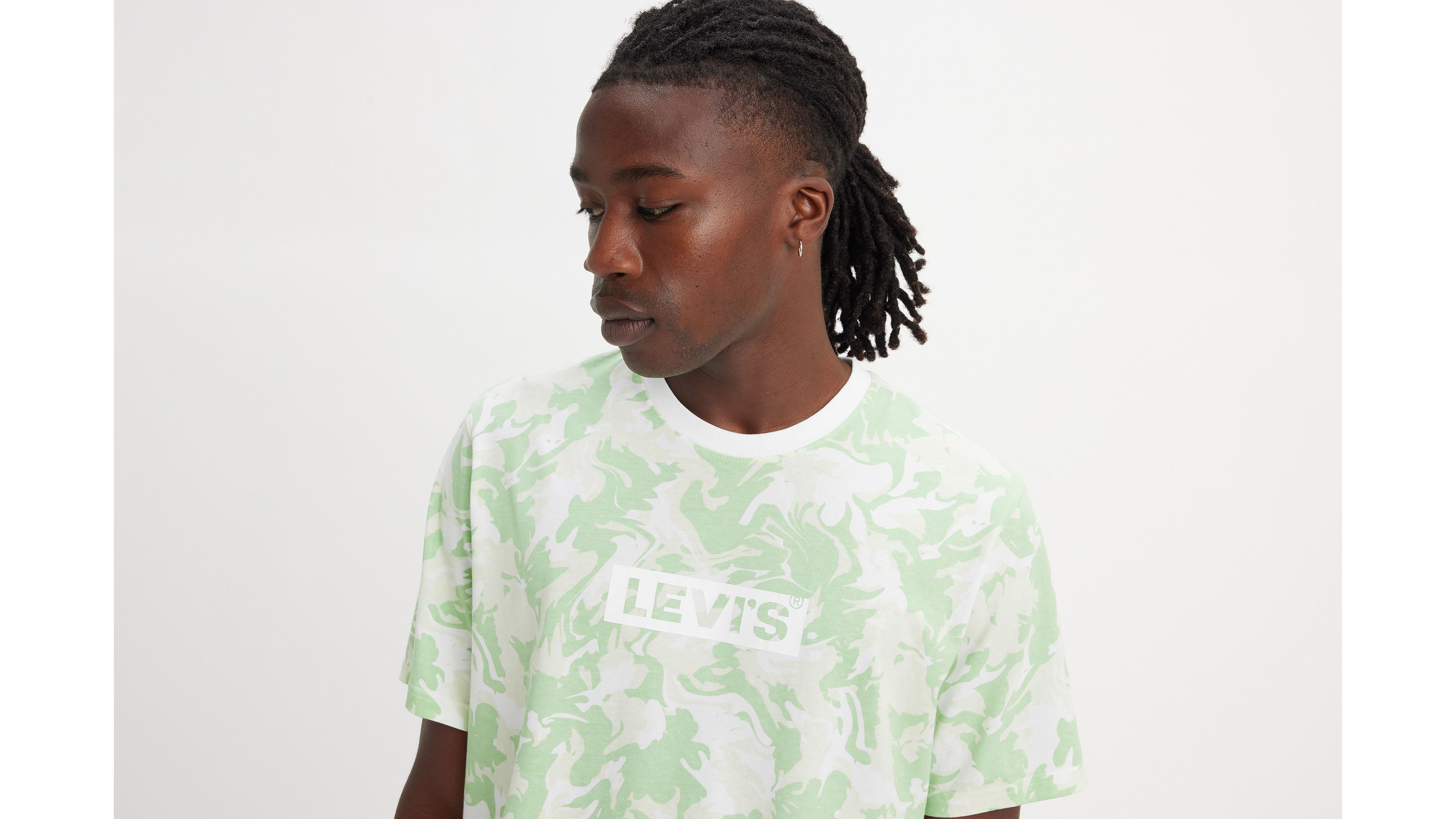 Relaxed Fit Short Sleeve Graphic T-shirt - Multi-color | Levi's® US