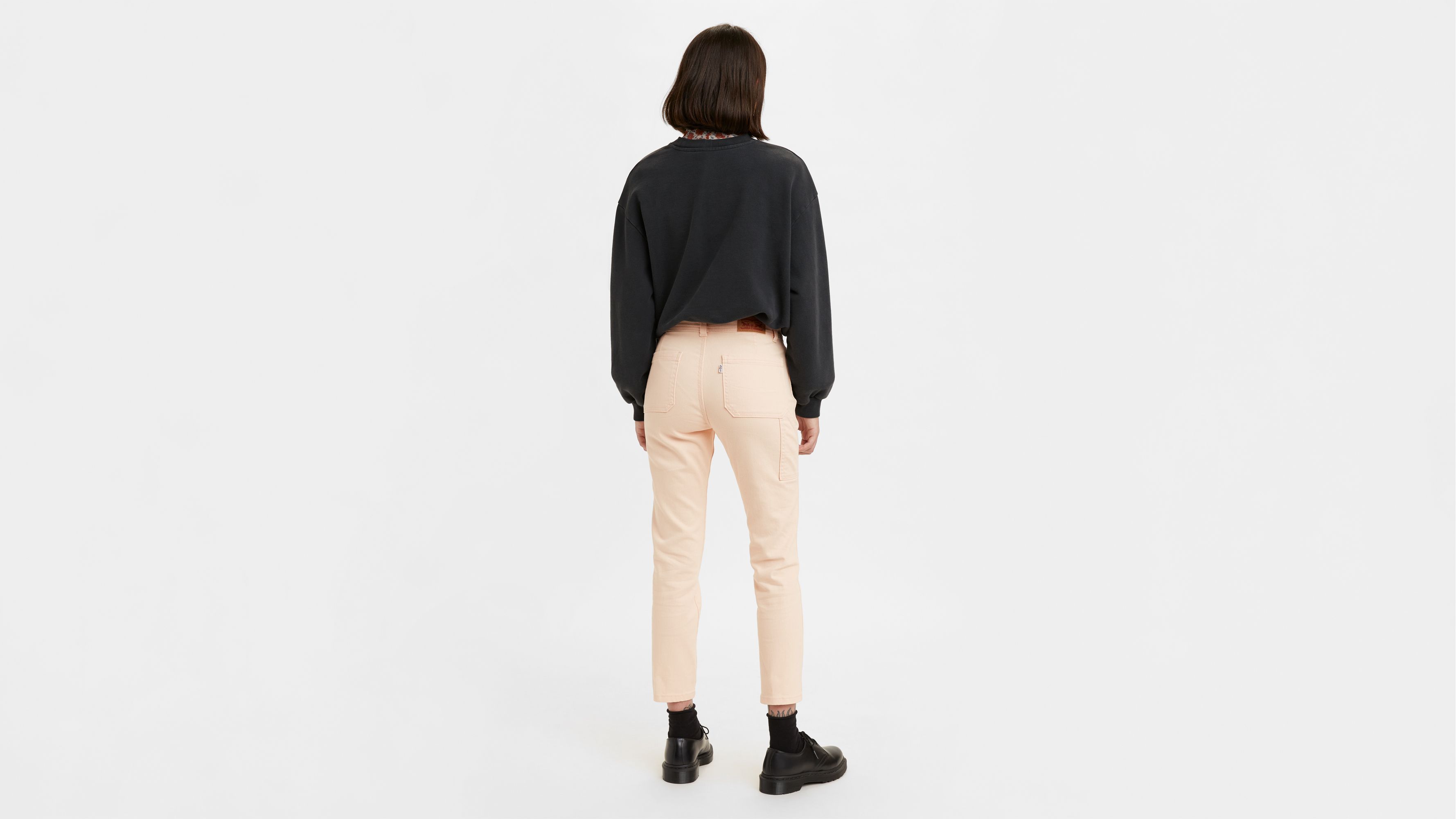 724 High Rise Slim Straight Carpenter Crop Women's Pants - White | Levi ...