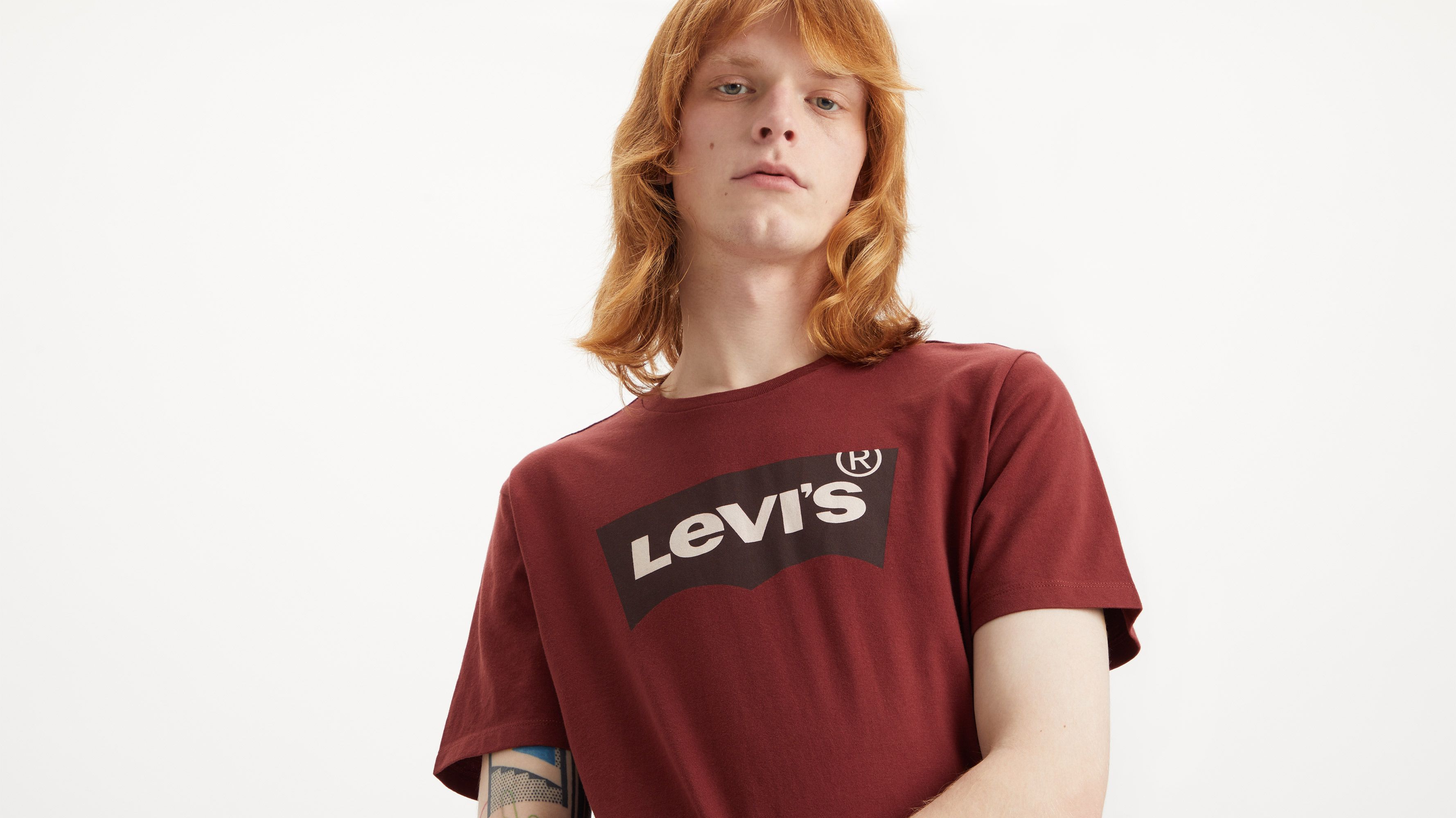 Levi's® Logo Graphic T-shirt - Red | Levi's® US