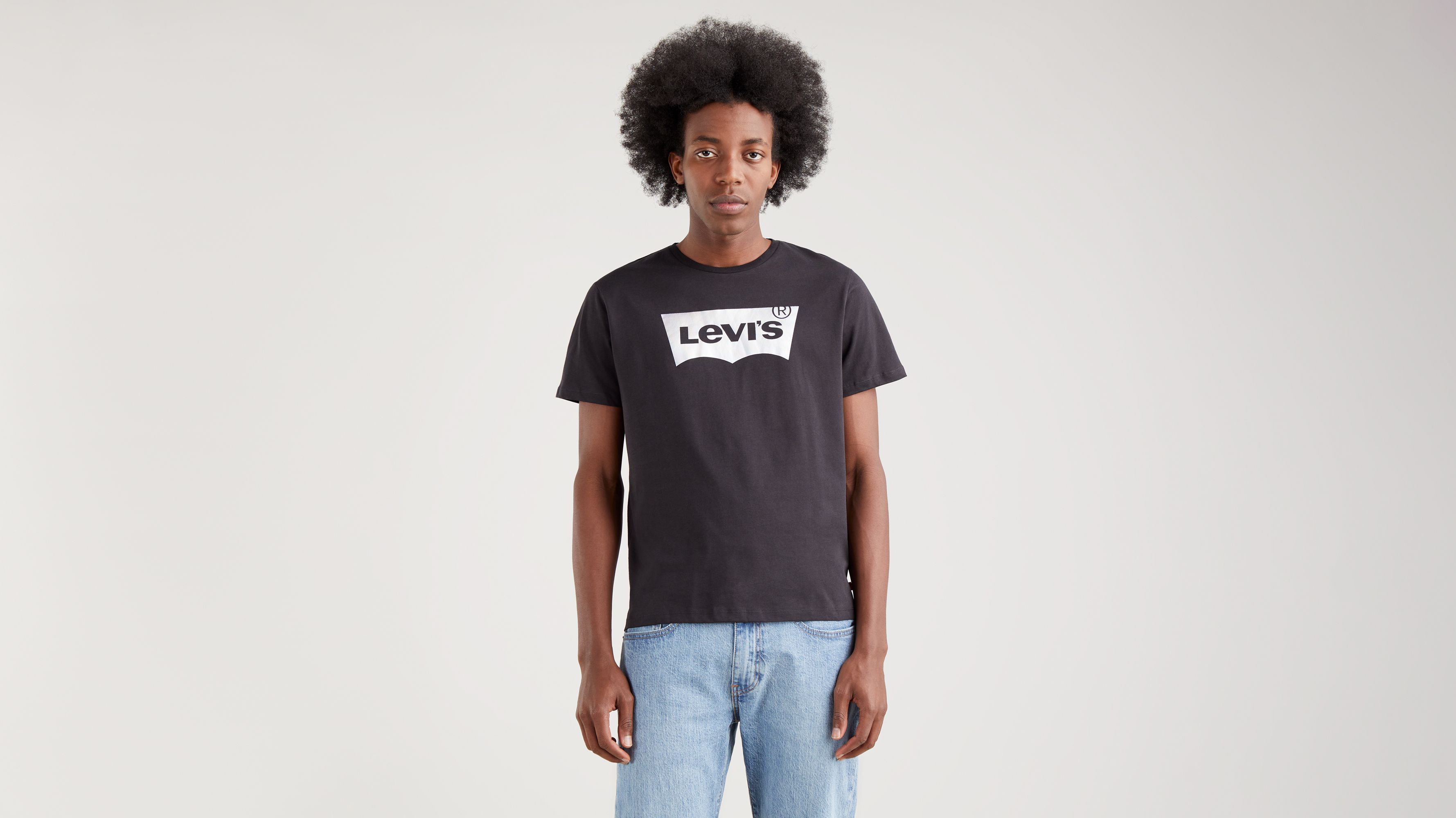 Graphic Crewneck Tee Bw Foil Caviar Grap - Black | Levi's® GR