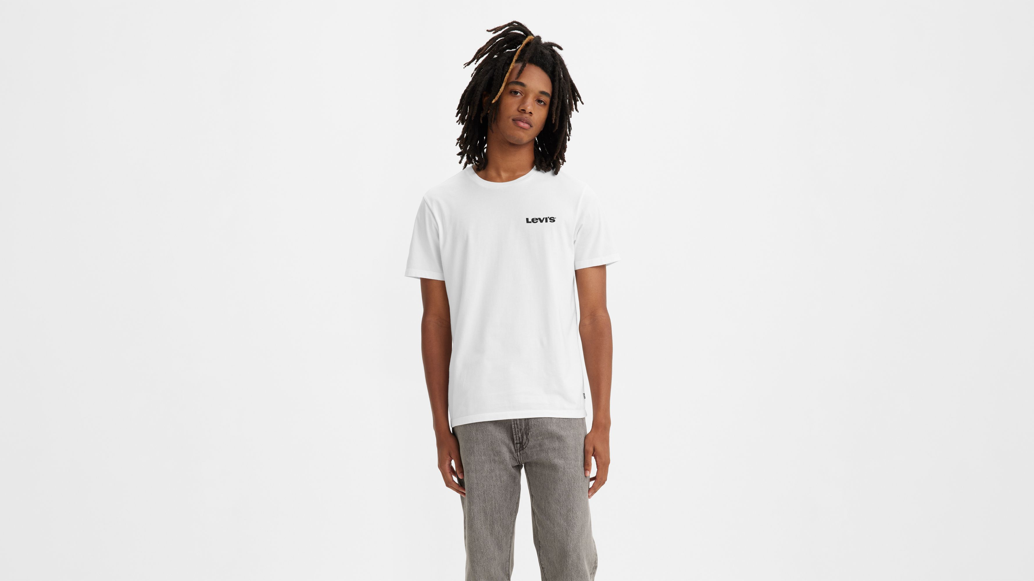 Classic Graphic Tee - White | Levi's® GR