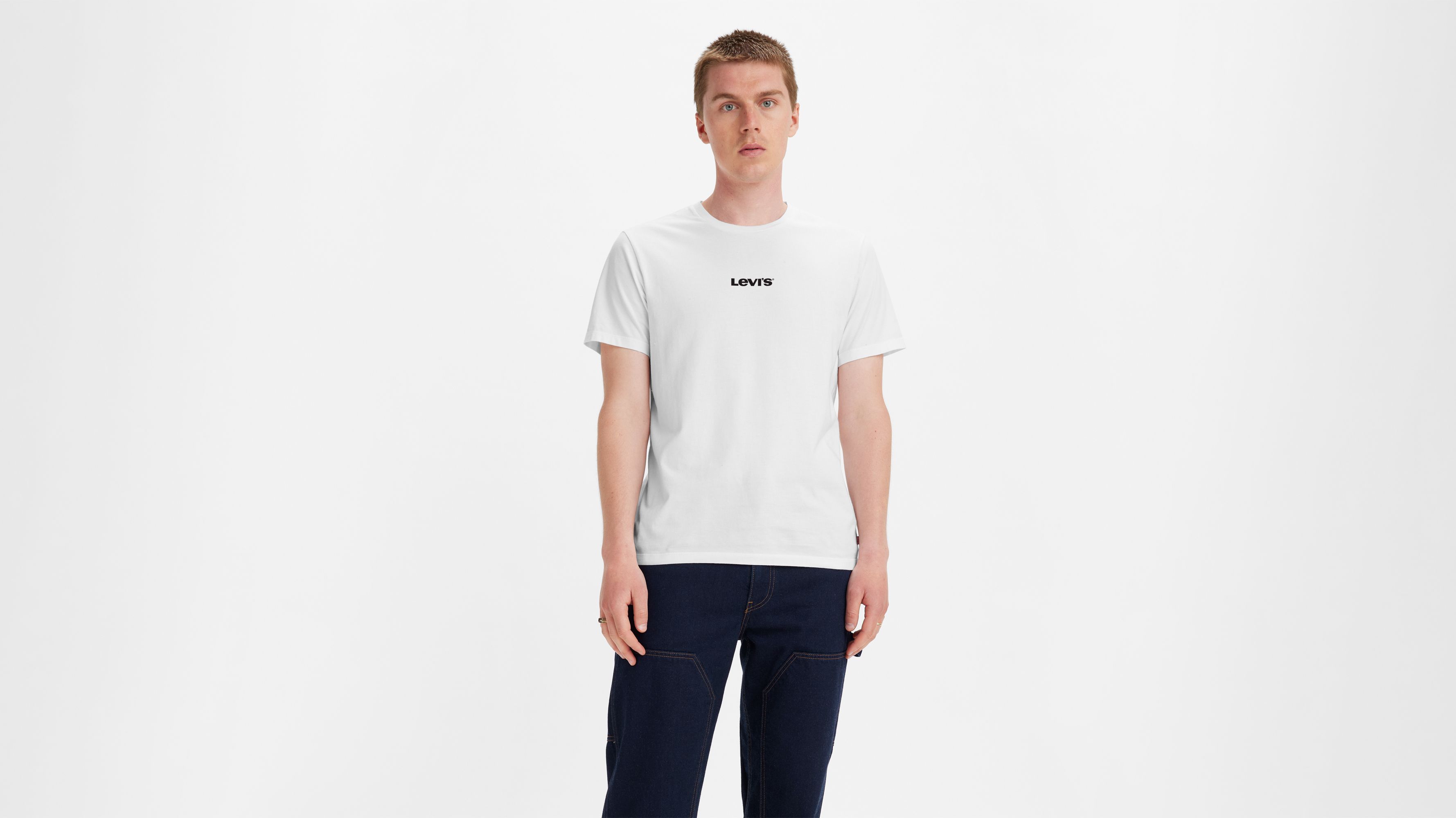 Classic Graphic Tee - White | Levi's® HU