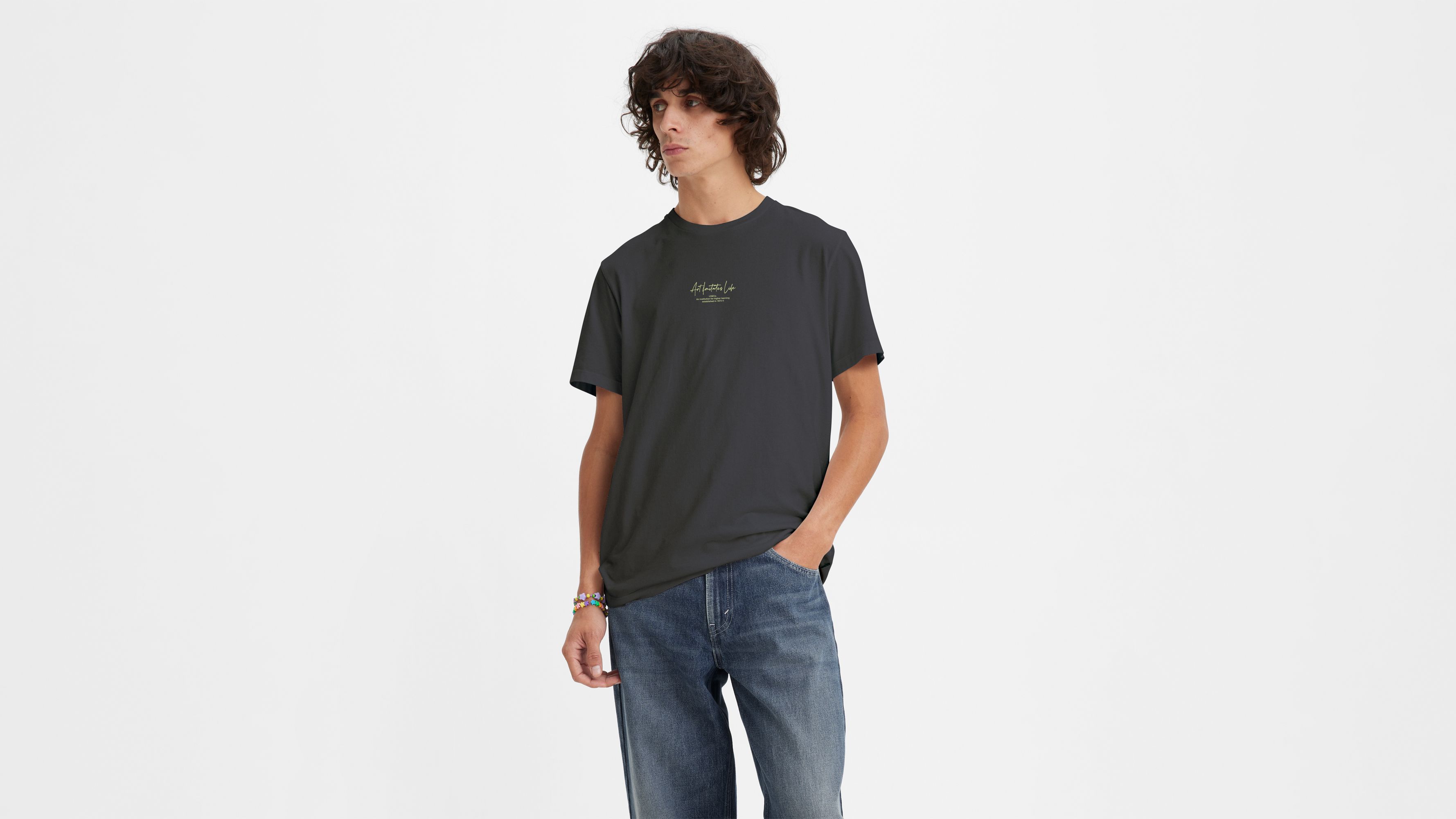 Classic Graphic T-shirt - Black | Levi's® CA