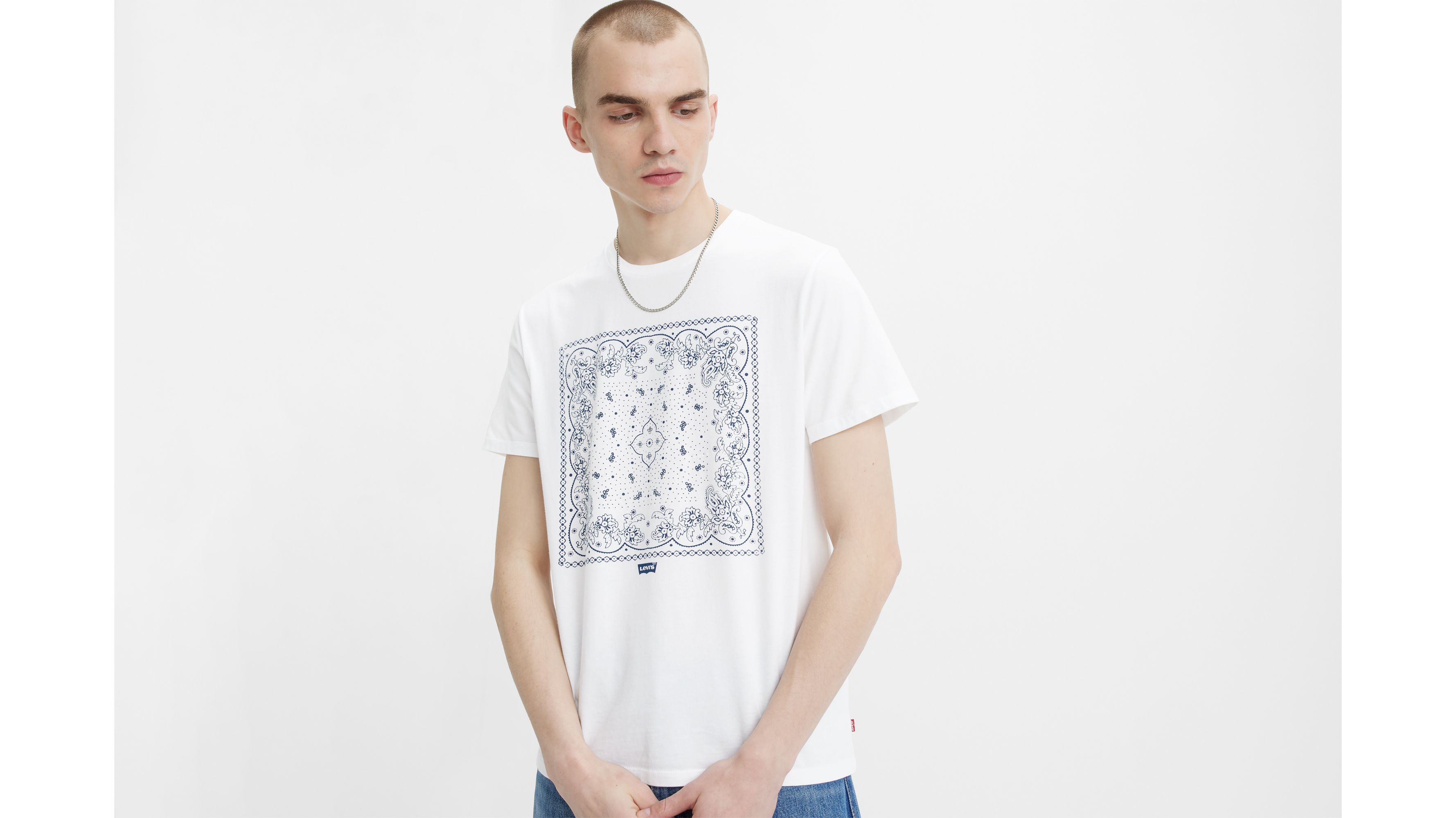 Classic Graphic T-shirt - White | Levi's® US