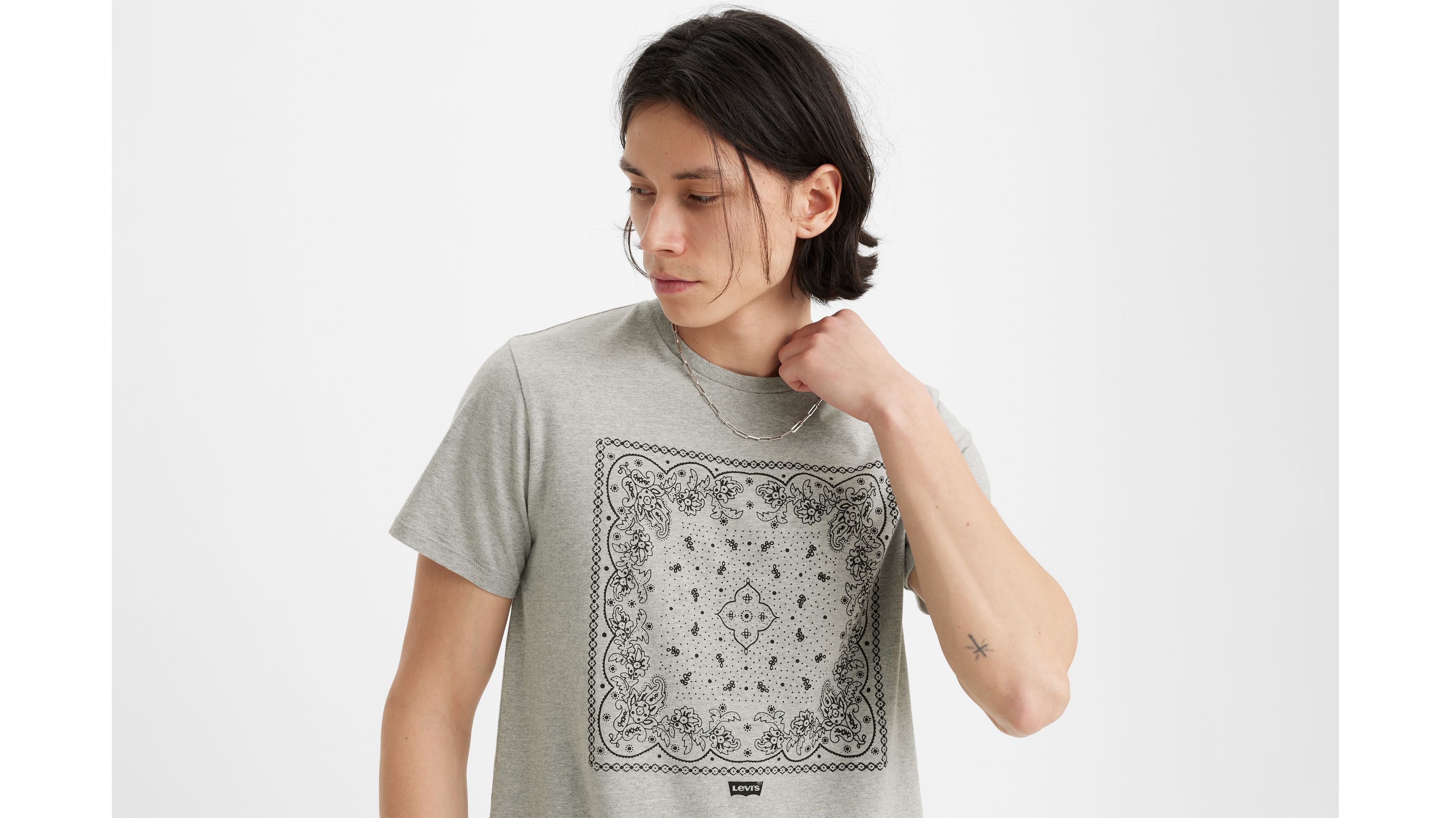 Graphic Crewneck Tee - Grey | Levi's® SE