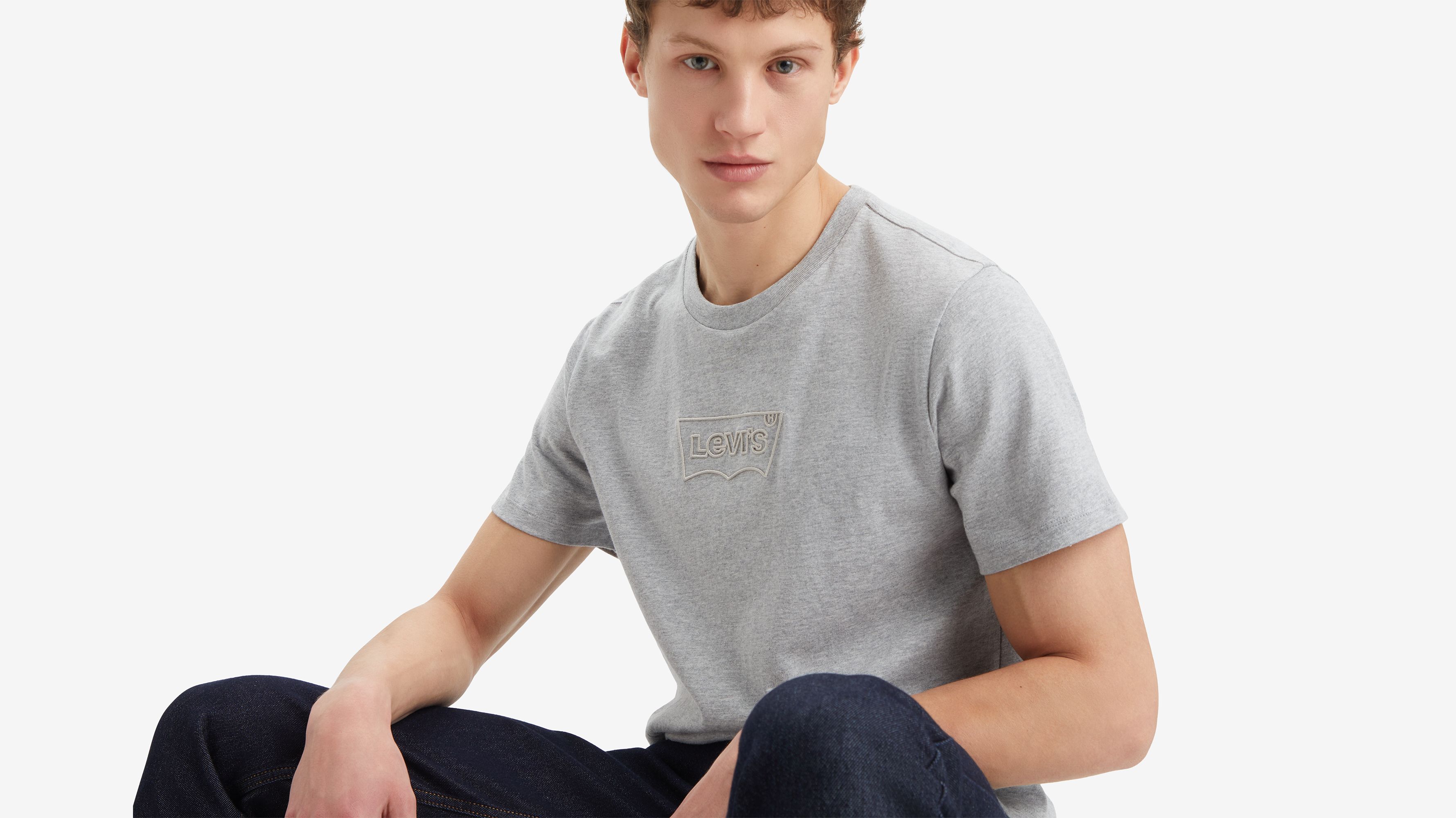 Classic Graphic Tee - Grey | Levi's® CY