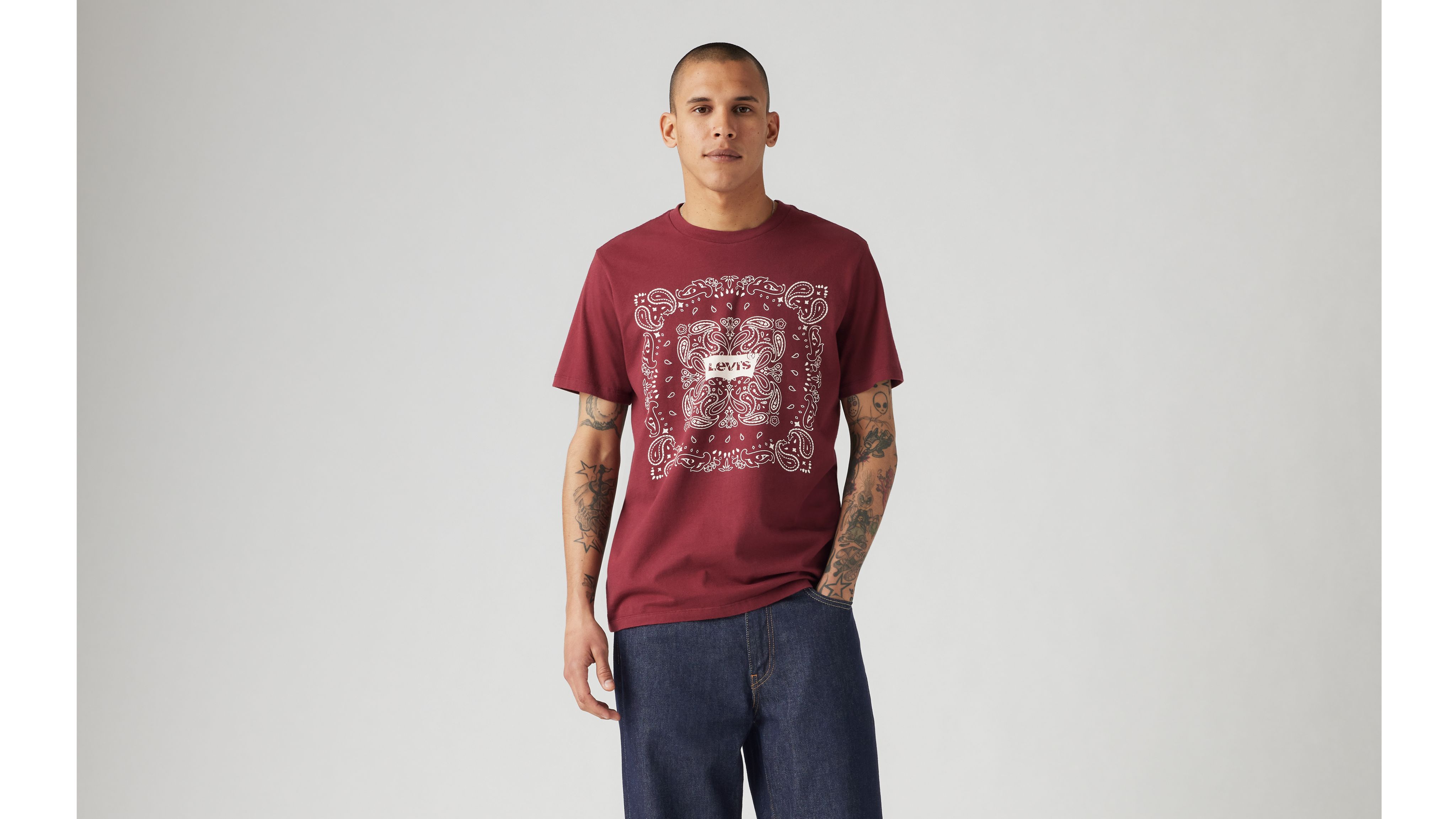 Classic Graphic Tee - Red | Levi's® IE