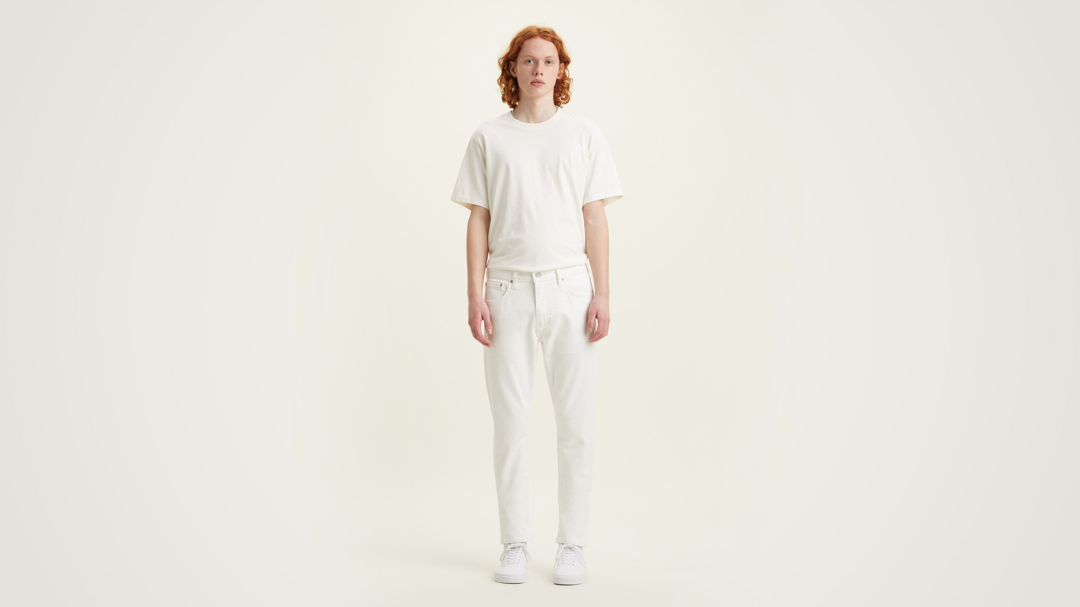 512™ Slim Tapered Jeans - White | Levi's® DK