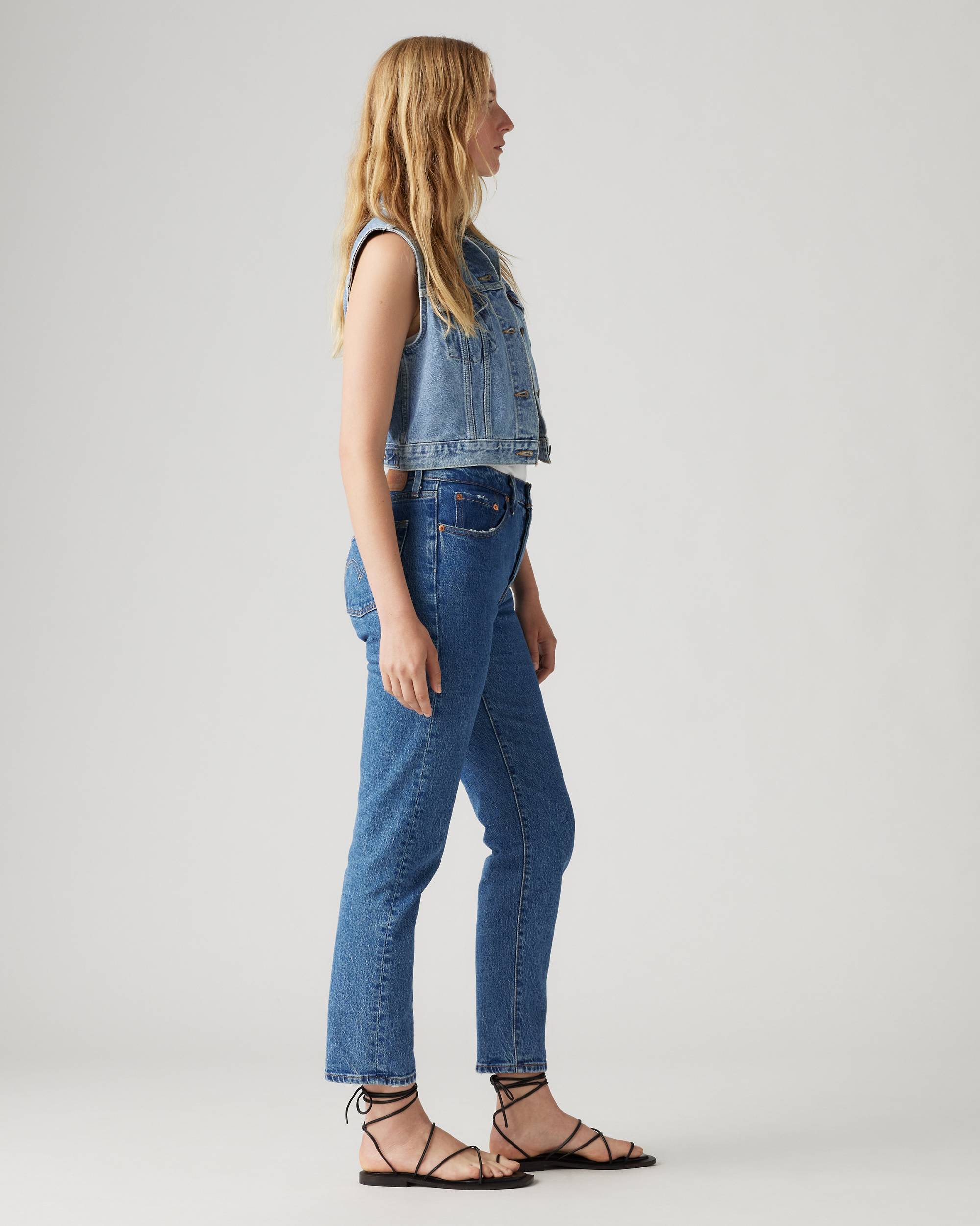 501® Original Cropped Women's Jeans - Medium Wash | Levi's® US 501® Original Cropped Women's Jeans - Medium Wash | Levi's® US