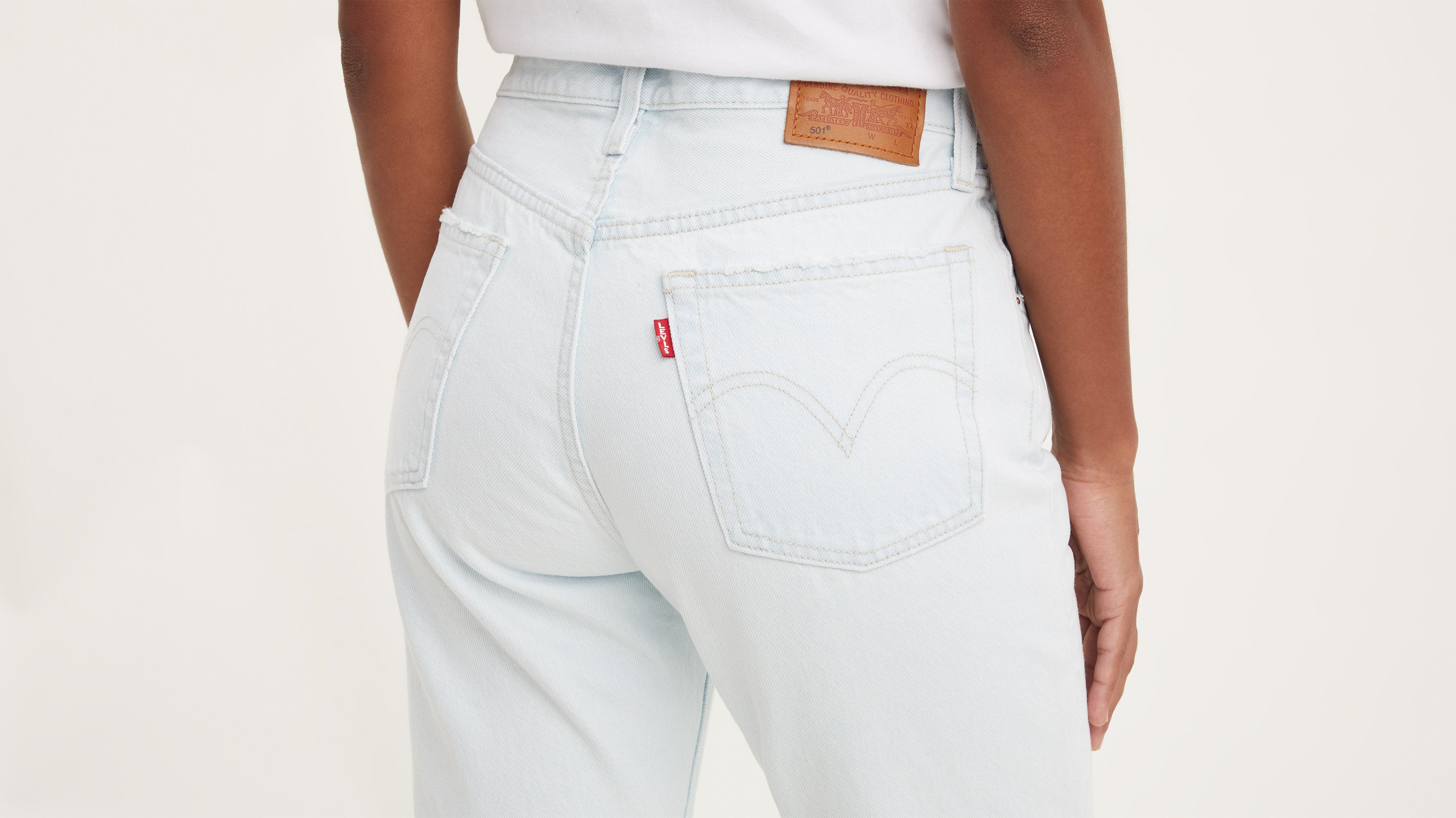 501® Levi's® Crop Jeans - Blau | Levi's® AT