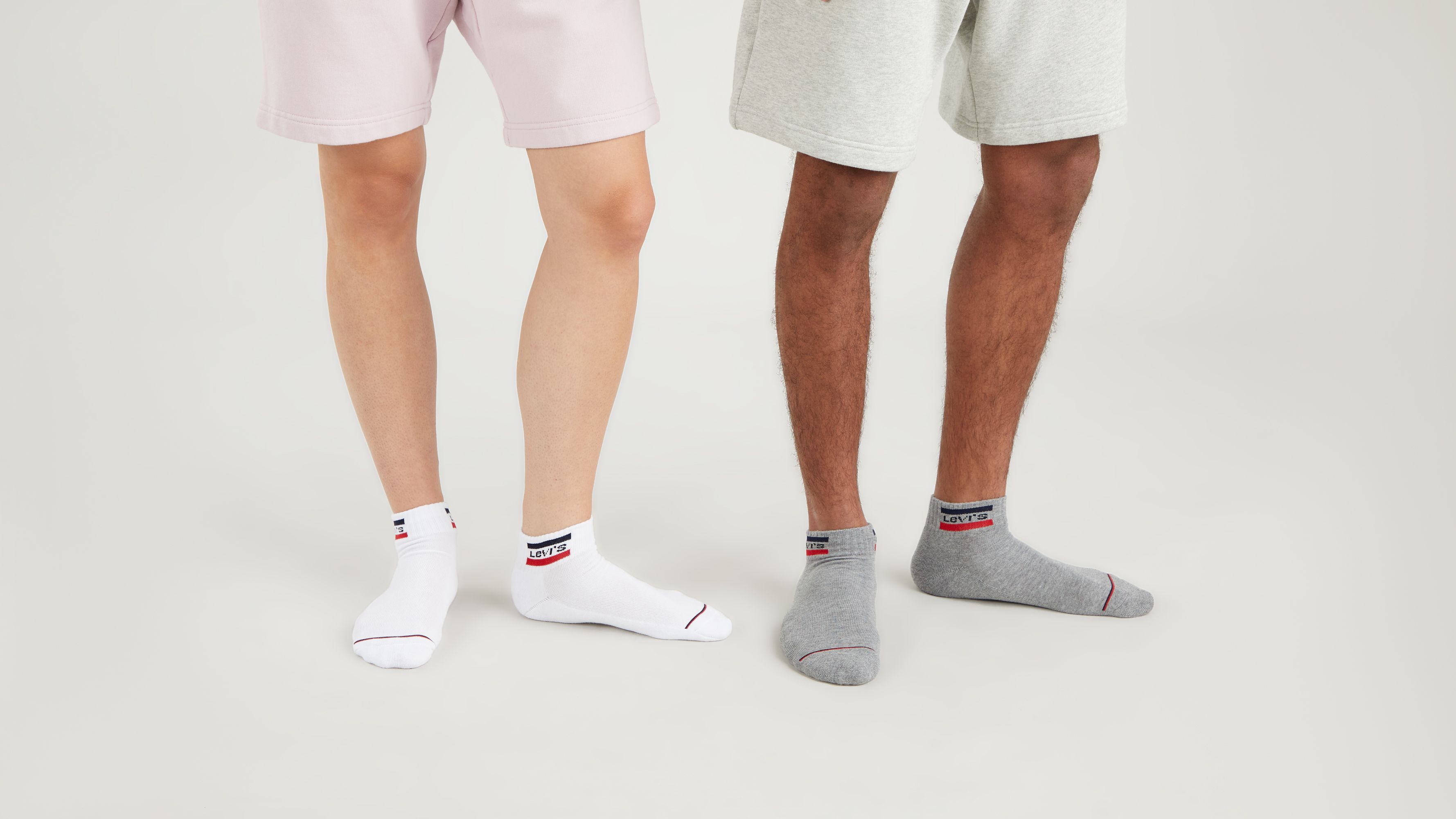 Levi's® Mid Cut Sportswear Logo Socks - 2 Pack - Multi Colour | Levi's® CH