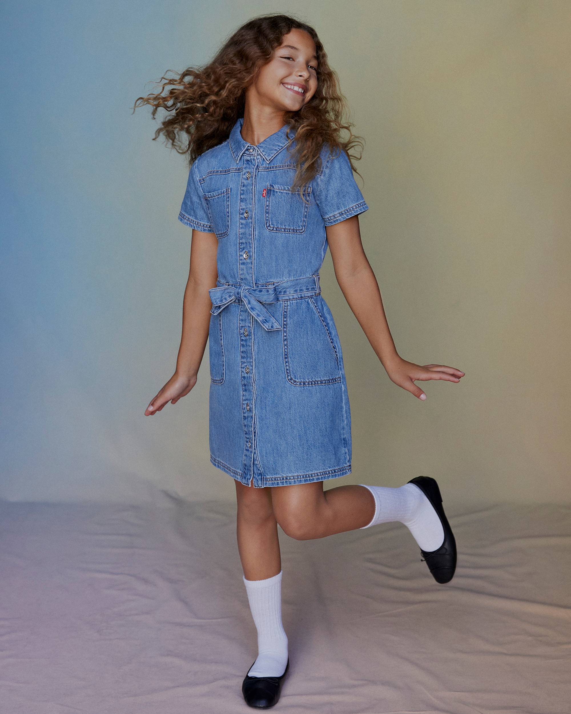 Utility Dress W/ Belt Big Girls S-xl - Medium Wash | Levi's® US Utility Dress W/ Belt Big Girls S-xl - Medium Wash | Levi's® US