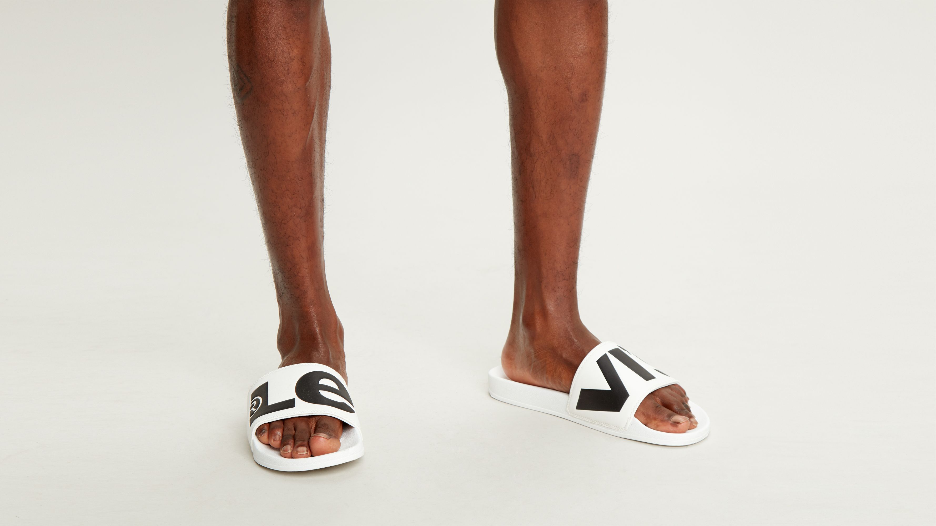 Levi's® June Sliders - White | Levi's® NO