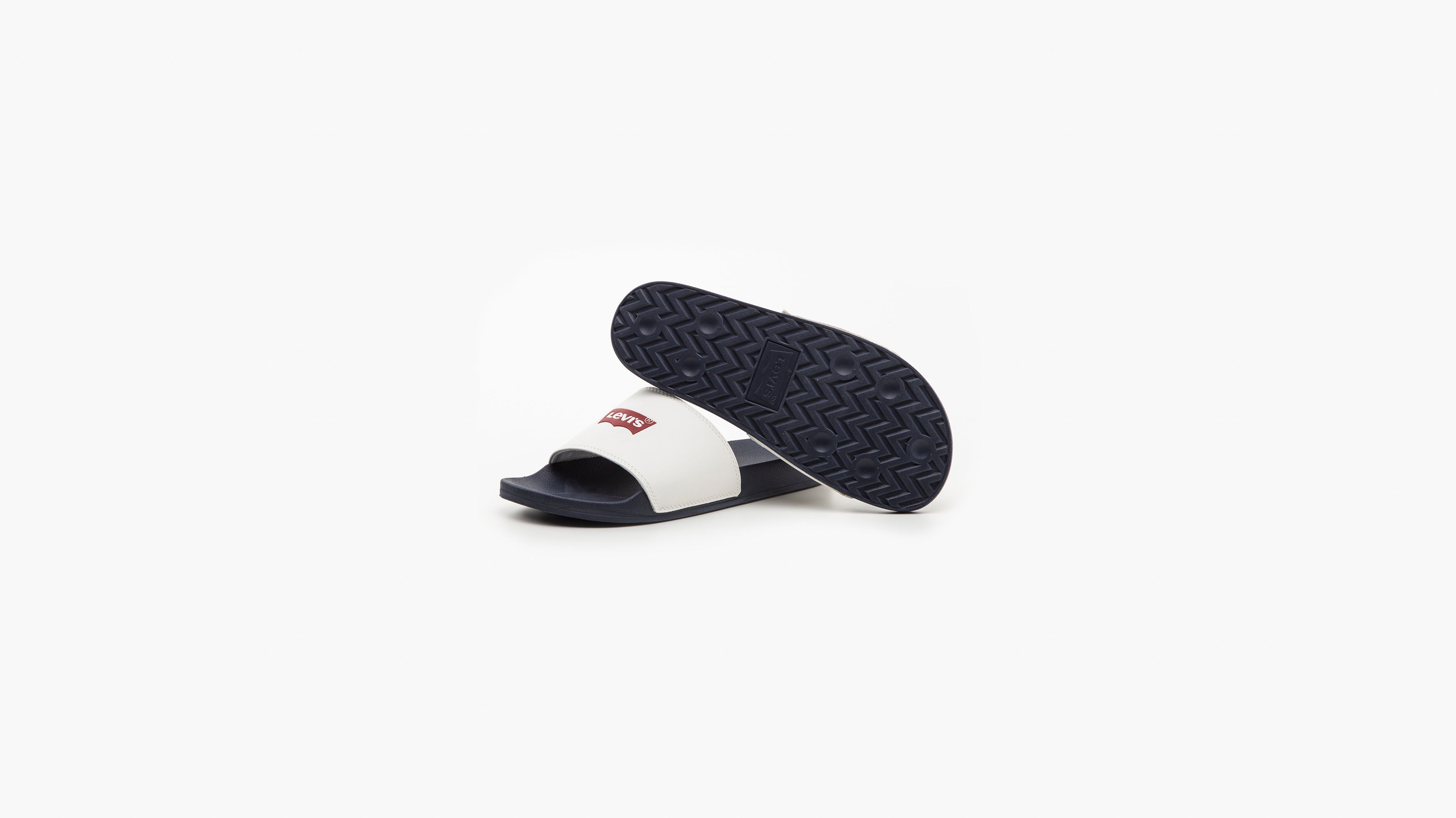 June Batwing Sliders - White | Levi's® RS