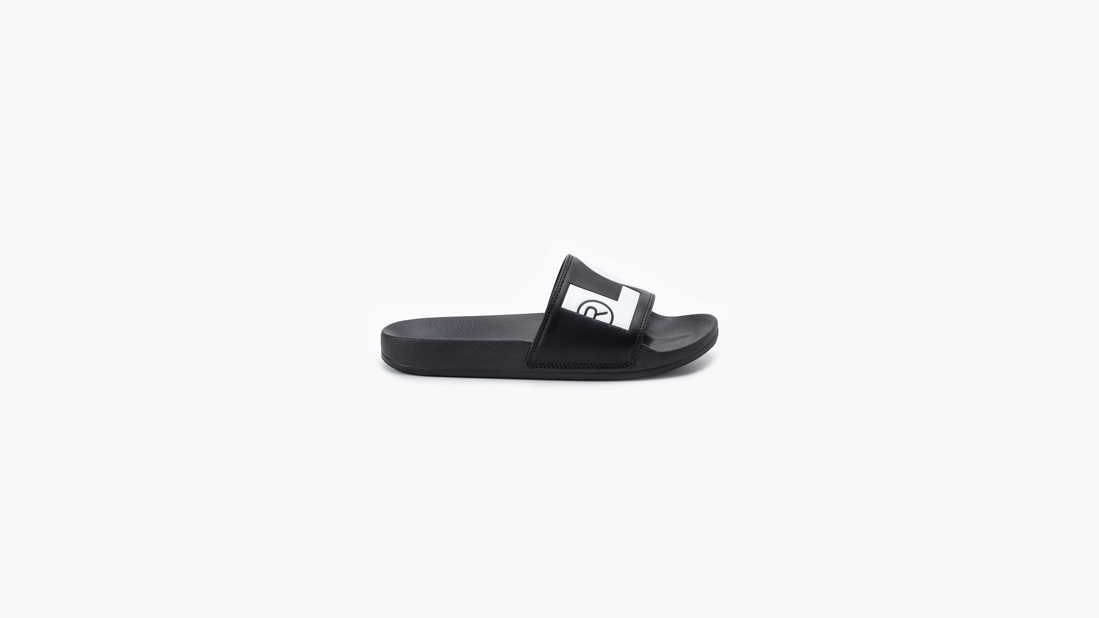 Levi's® June Sliders - Black | Levi's® GR