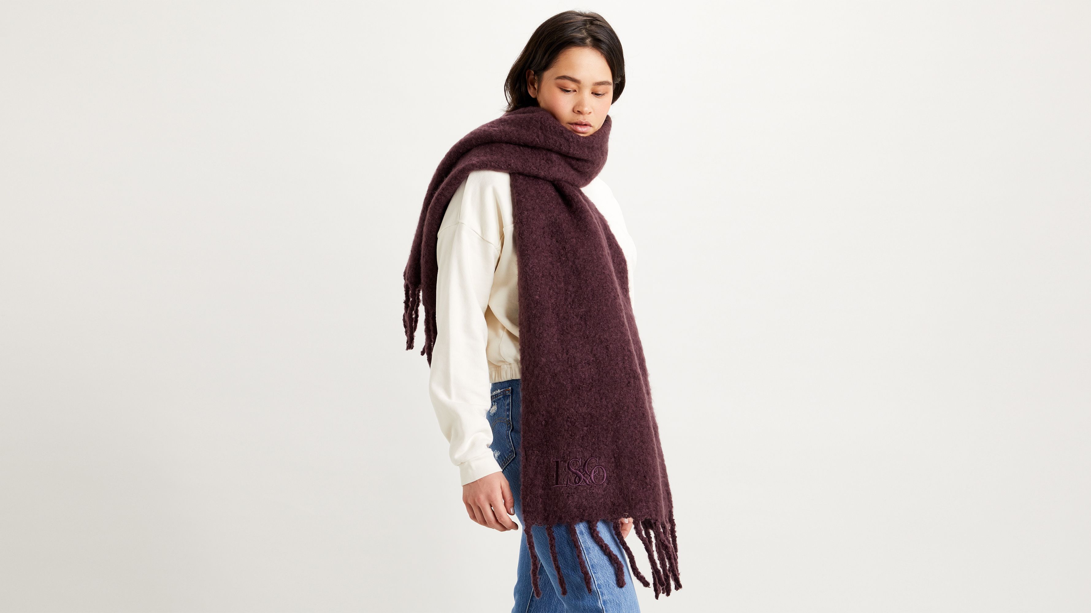Fuzzy Wrap - Red | Levi's® US