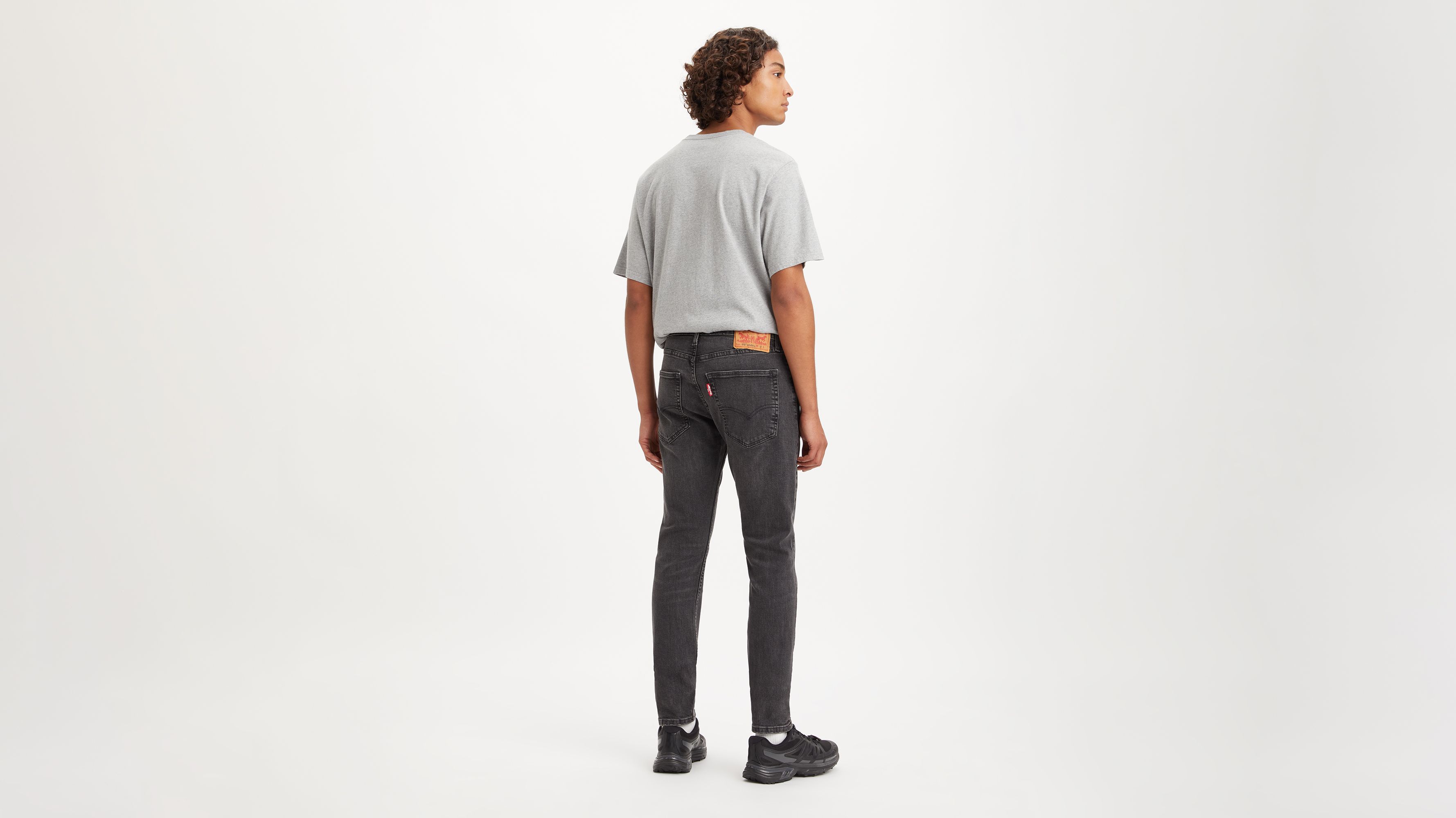 512™ Slim Tapered Lo-ball Jeans - Black | Levi's® GE
