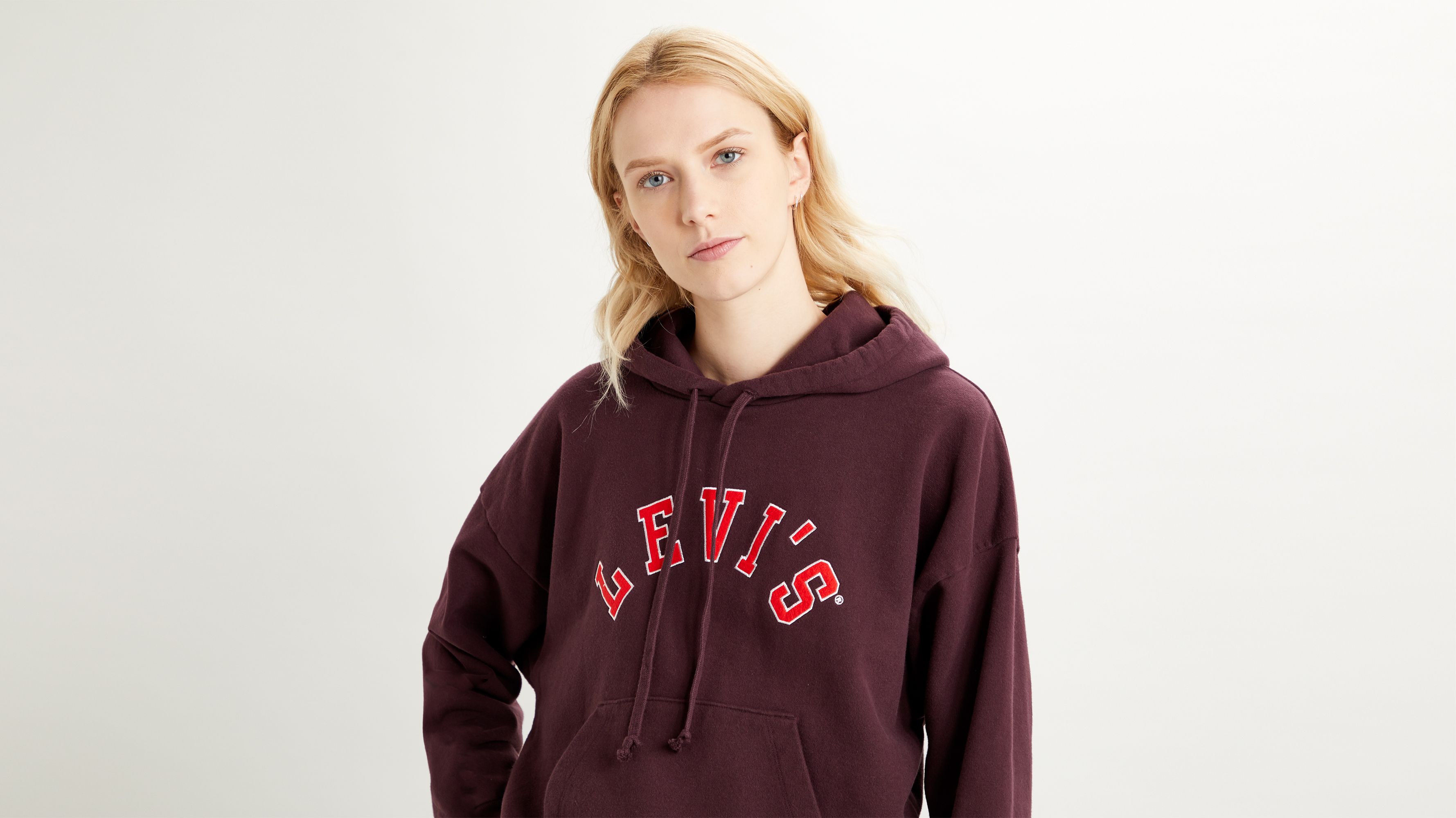 Graphic 2020 Hoodie - Red | Levi's® US