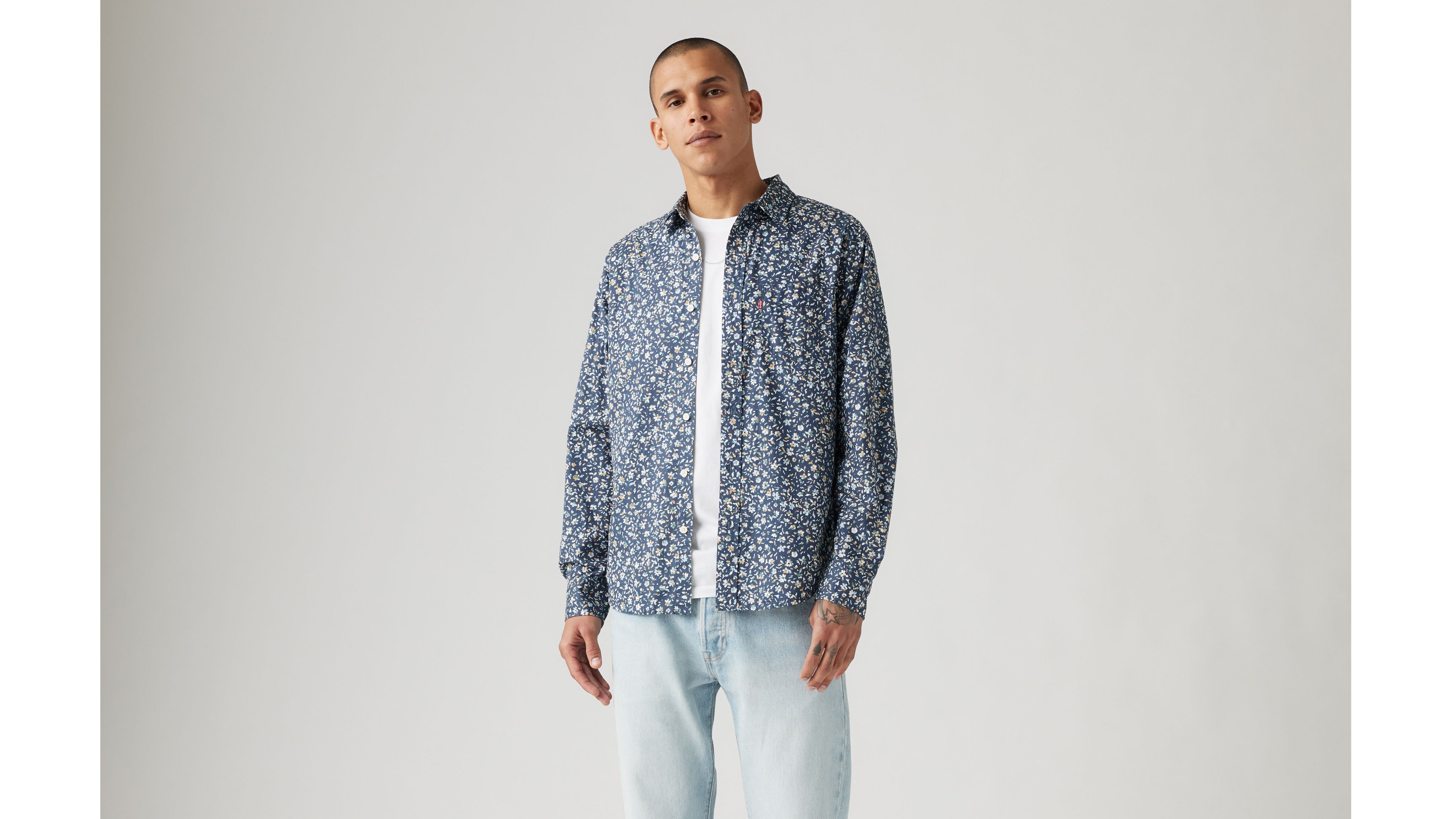 Classic One Pocket Standard Fit Shirt - Blue | Levi's® US