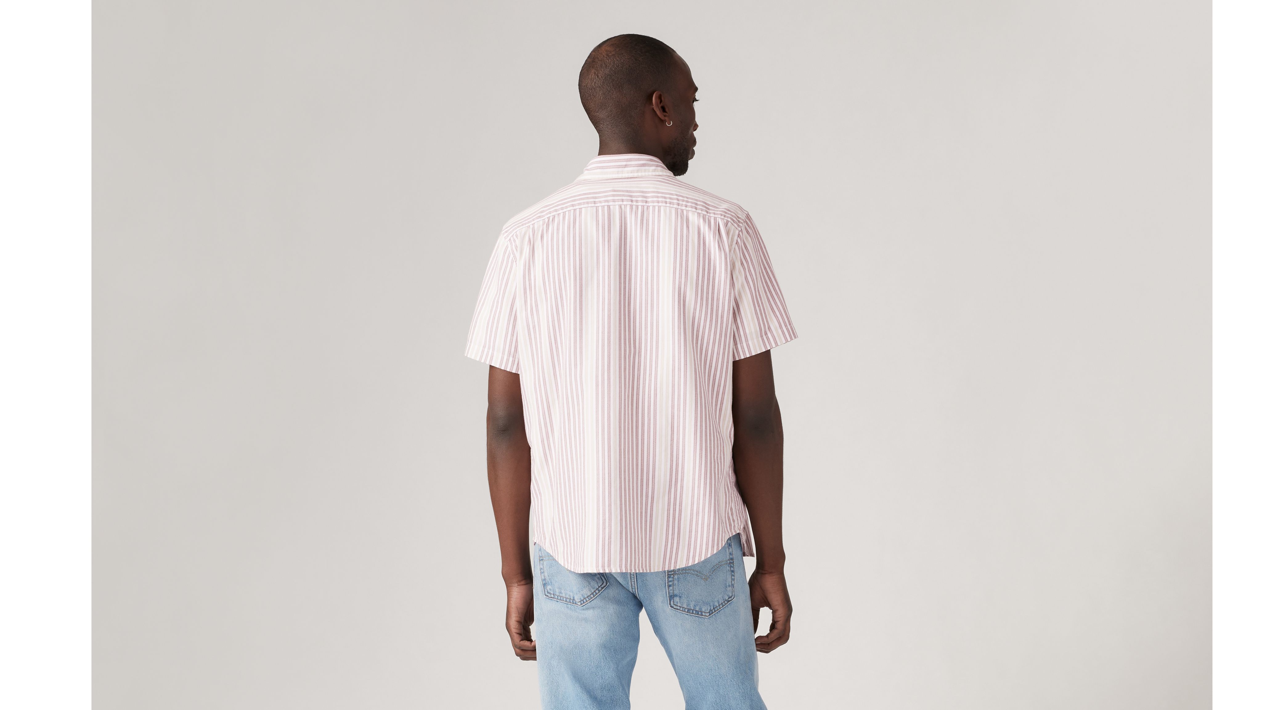 Short Sleeve Classic One Pocket Standard Fit Shirt - Brown | Levi's® US