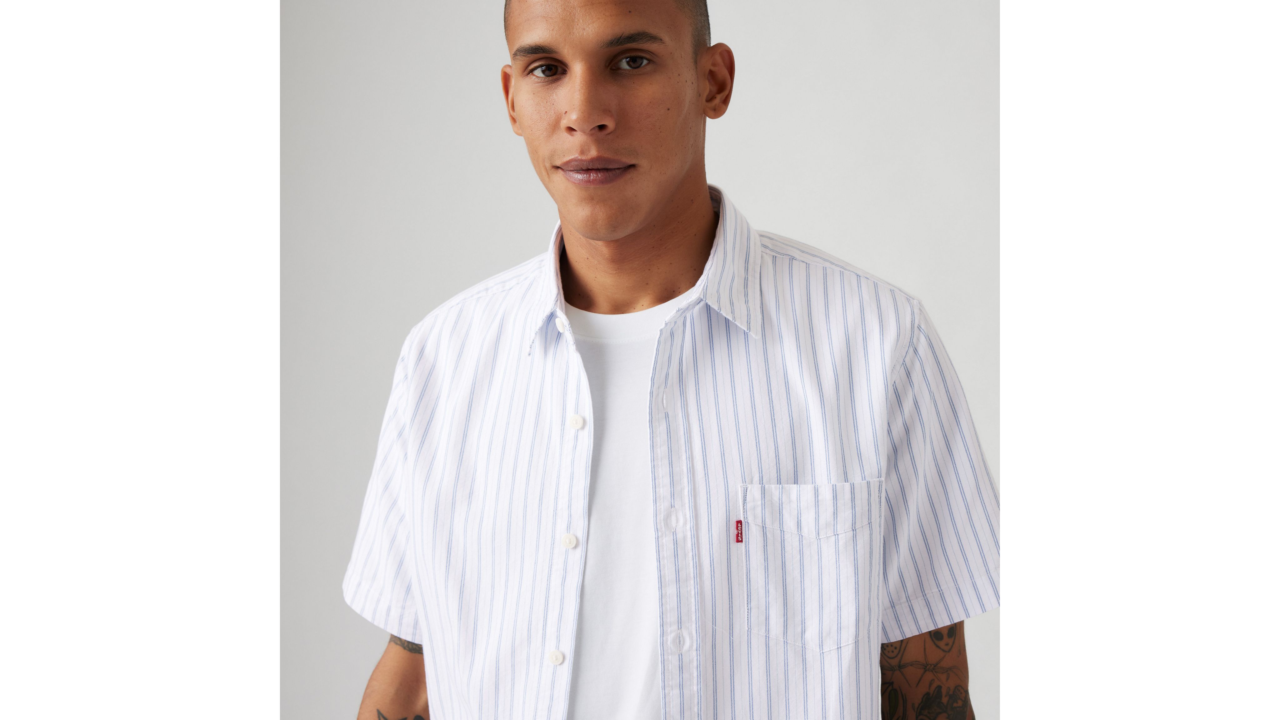 Short Sleeve Classic One Pocket Standard Fit Shirt - White | Levi's® US