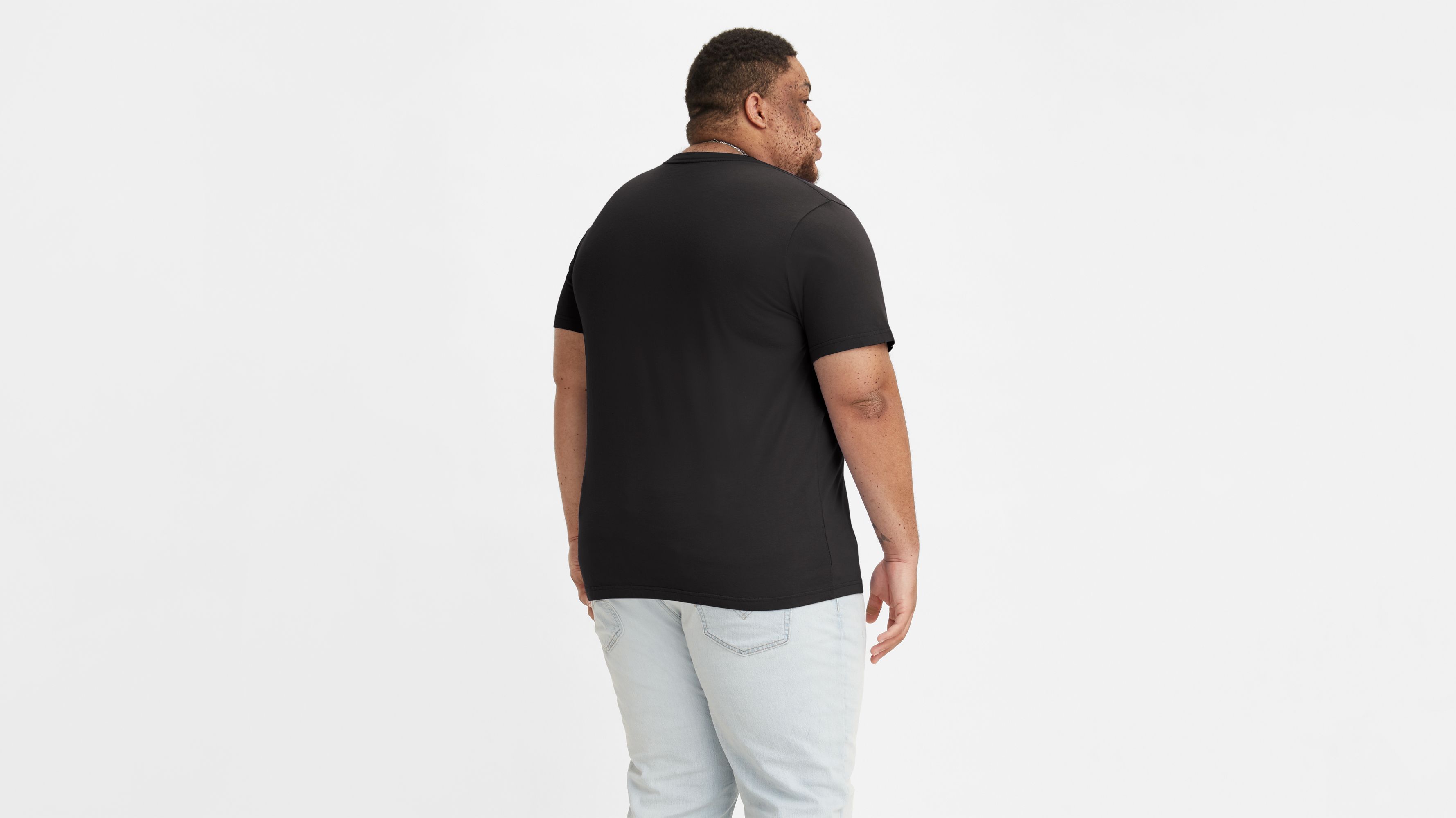 Levi's® Logo Relaxed Fit Short Sleeve T-shirt (big) - Black | Levi's® US