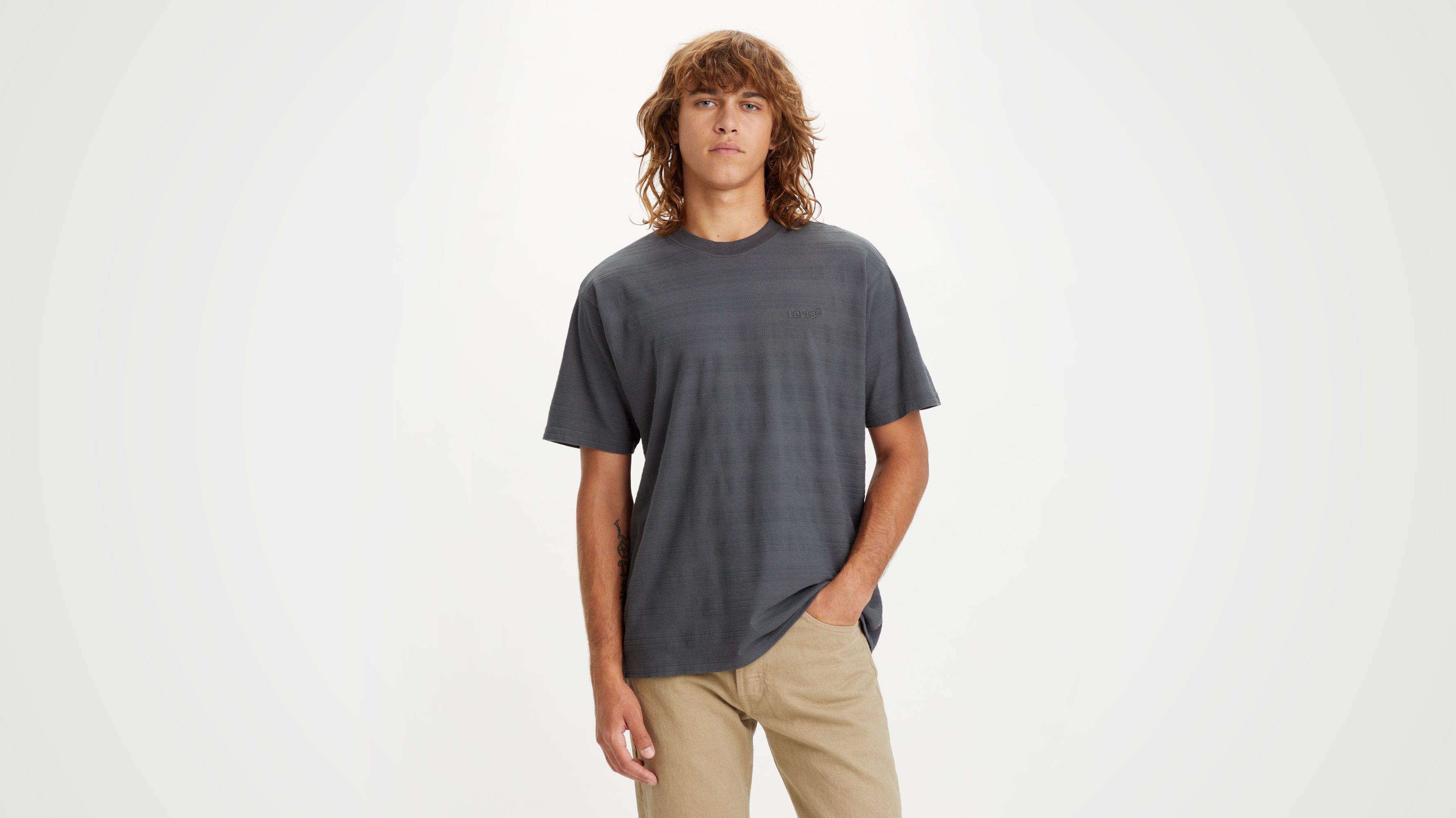 Red Tab™ Vintage Tee - Black | Levi's® IT