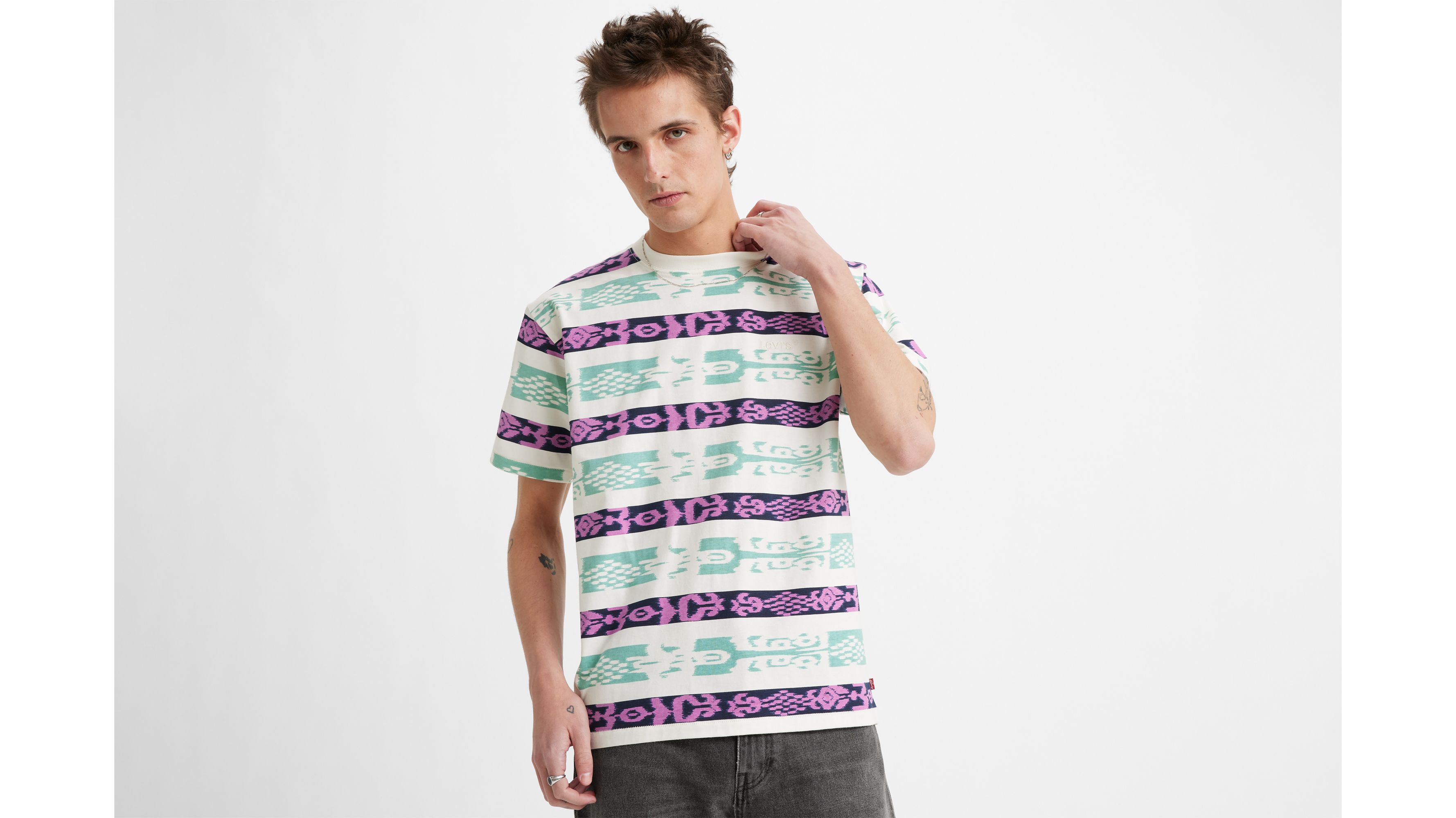 Red Tab™ Vintage Tee - Multi Colour | Levi's® GB