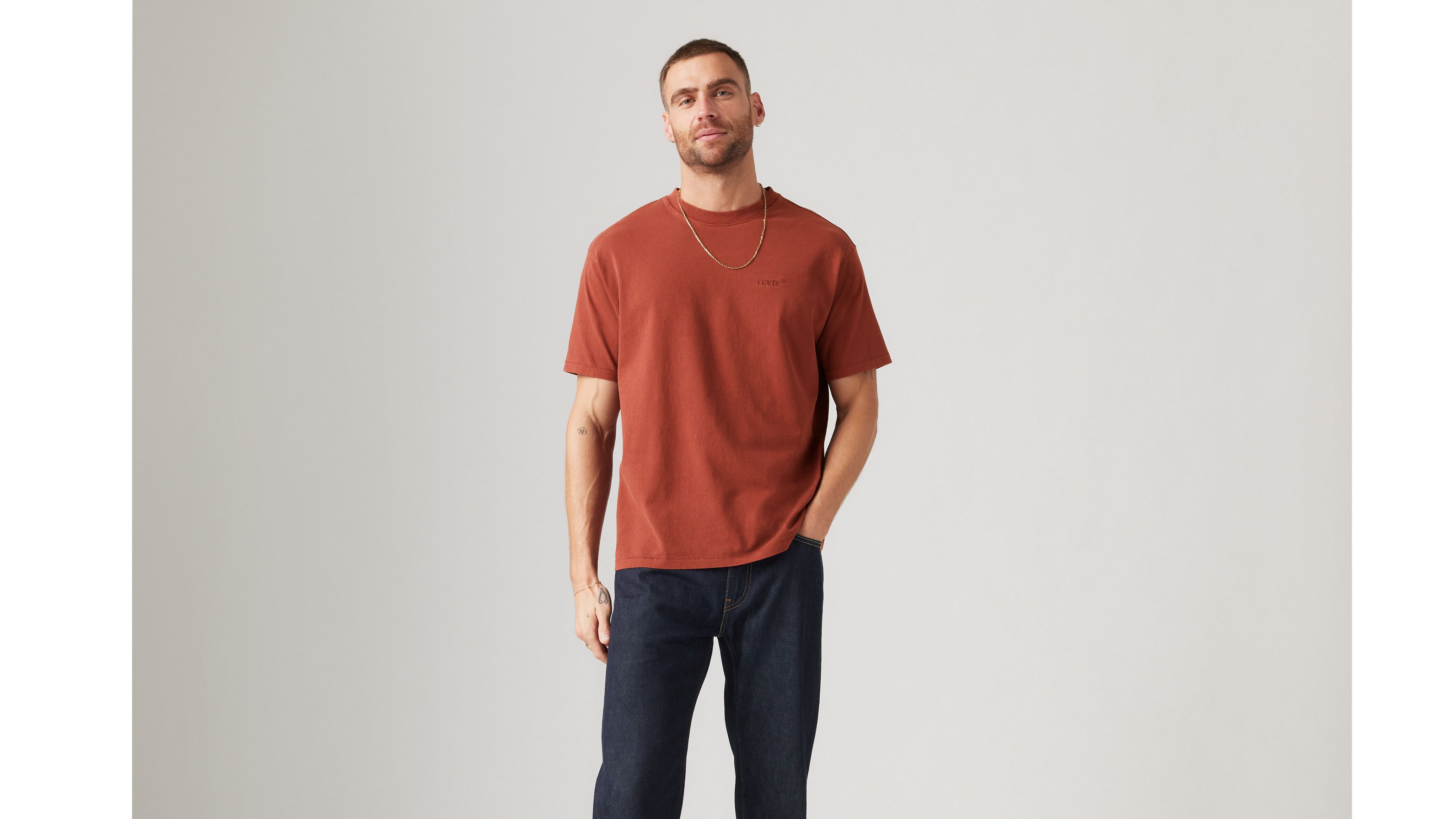 Red Tab™ Vintage Tee - Red | Levi's® GB