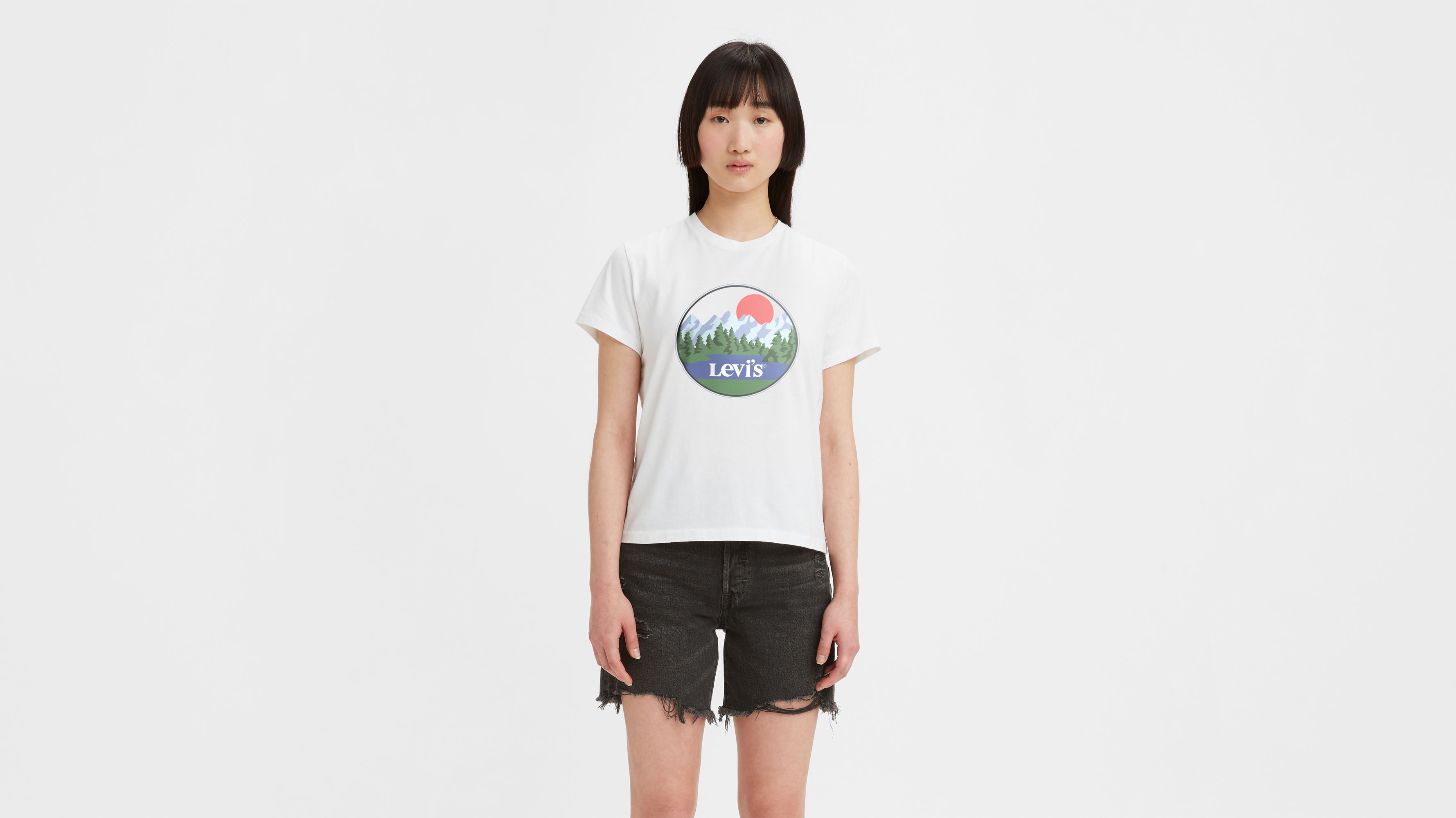 Graphic Classic Tee - White | Levi's® US
