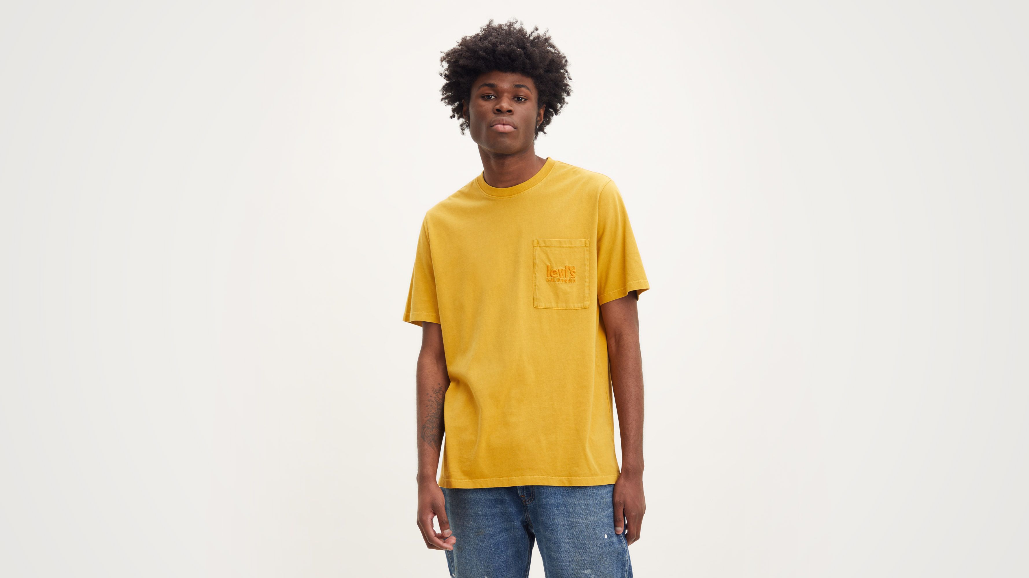 Easy Pocket Tee - Gold | Levi's® IT