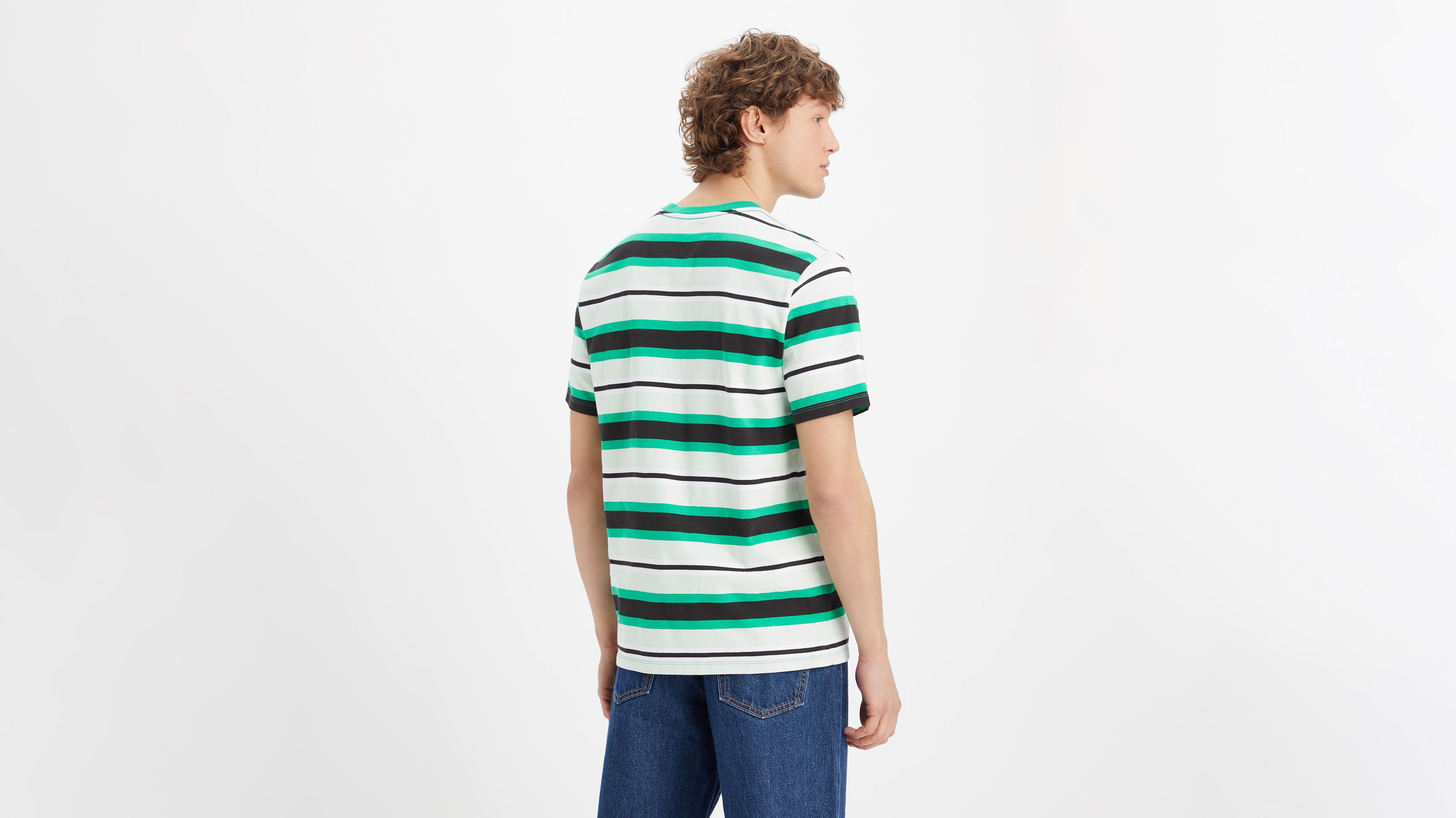 Easy Relaxed Pocket T-shirt - Multi-color | Levi's® US