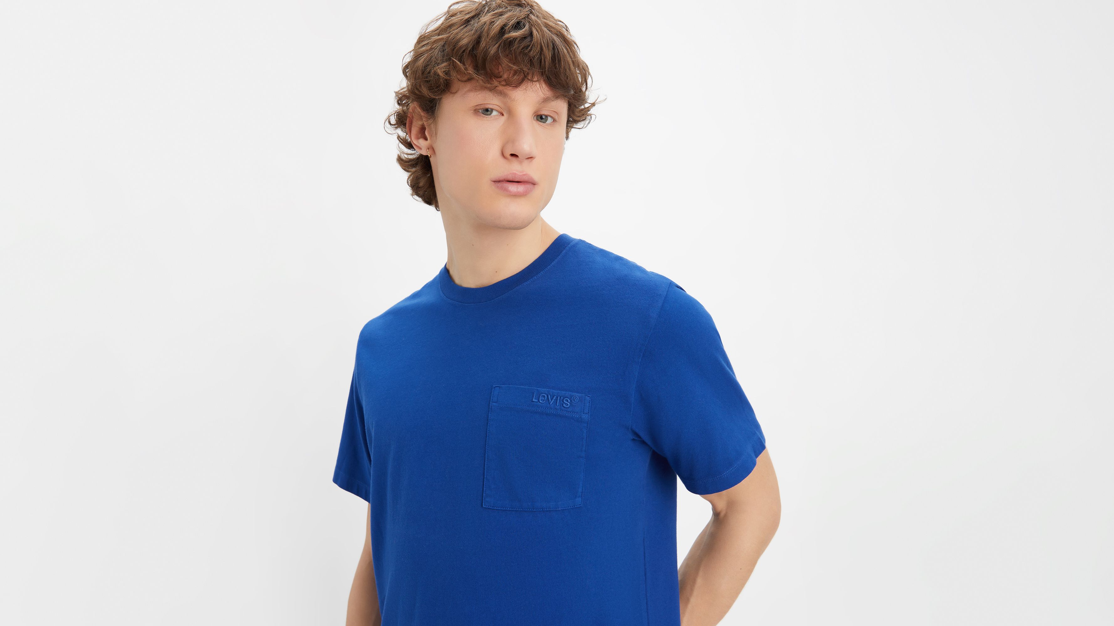 Easy Relaxed Pocket T-shirt - Blue | Levi's® US
