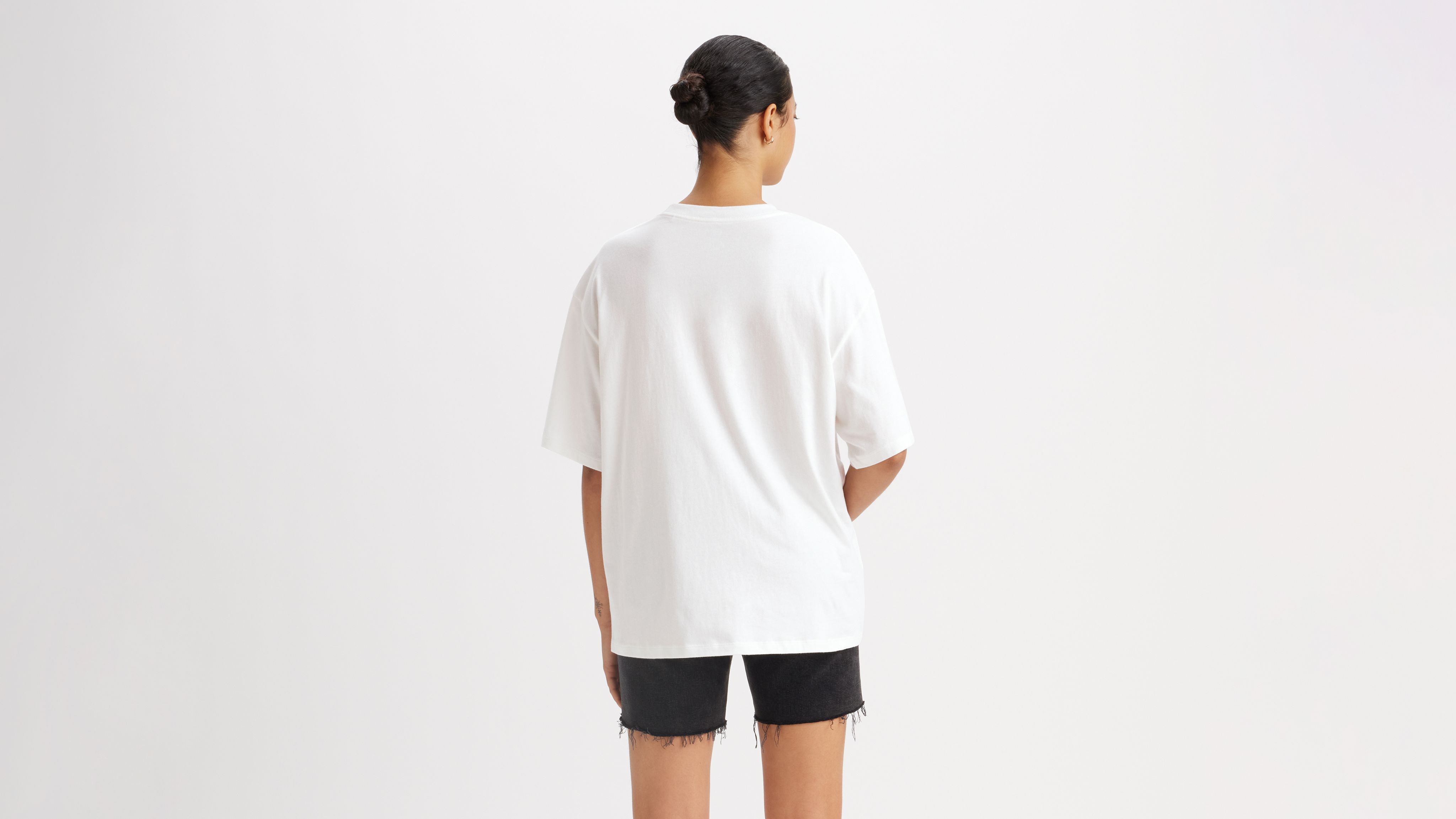 Graphic Short Stack T-shirt - White | Levi's® US