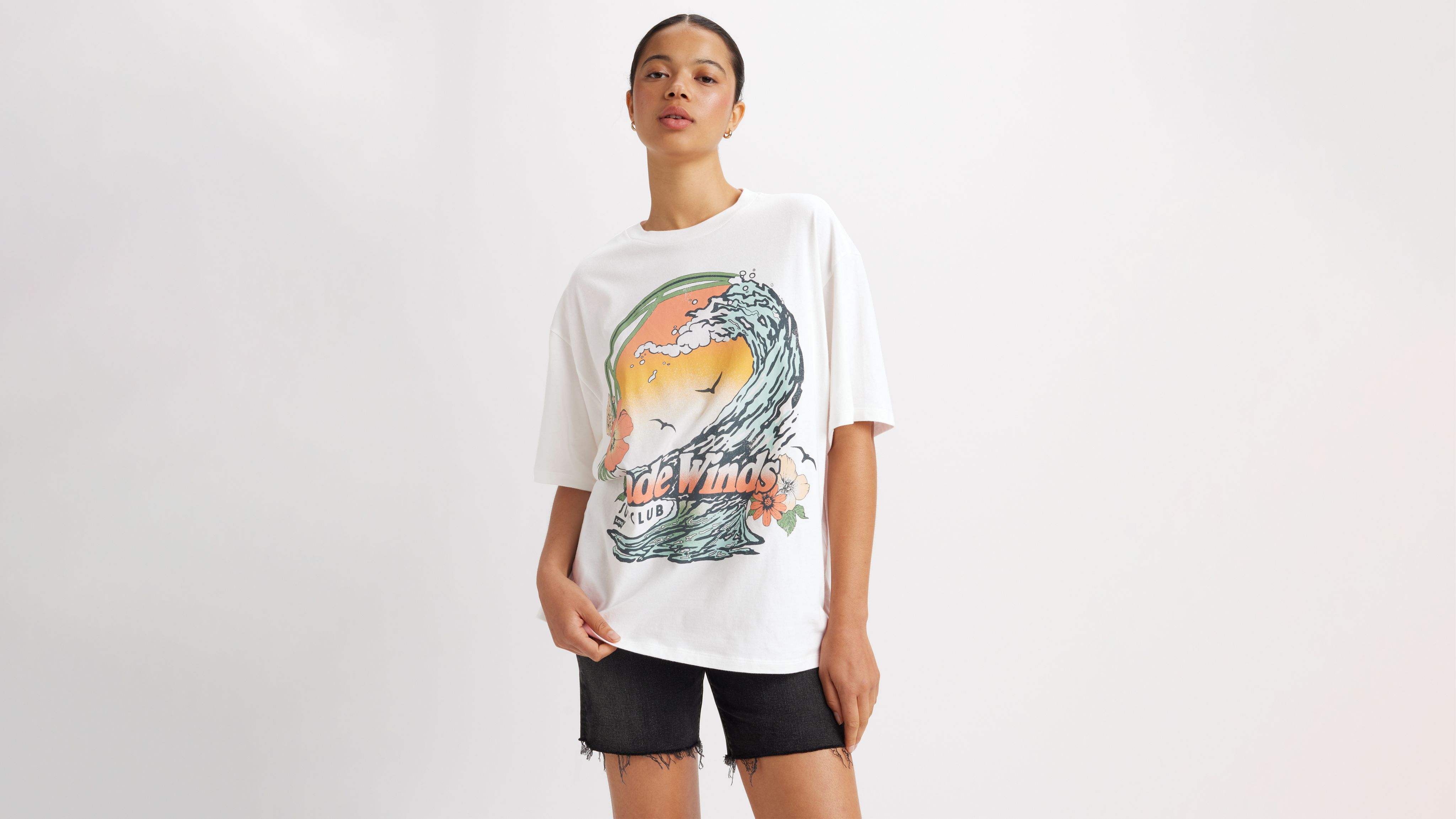 Graphic Short Stack T-shirt - White | Levi's® US