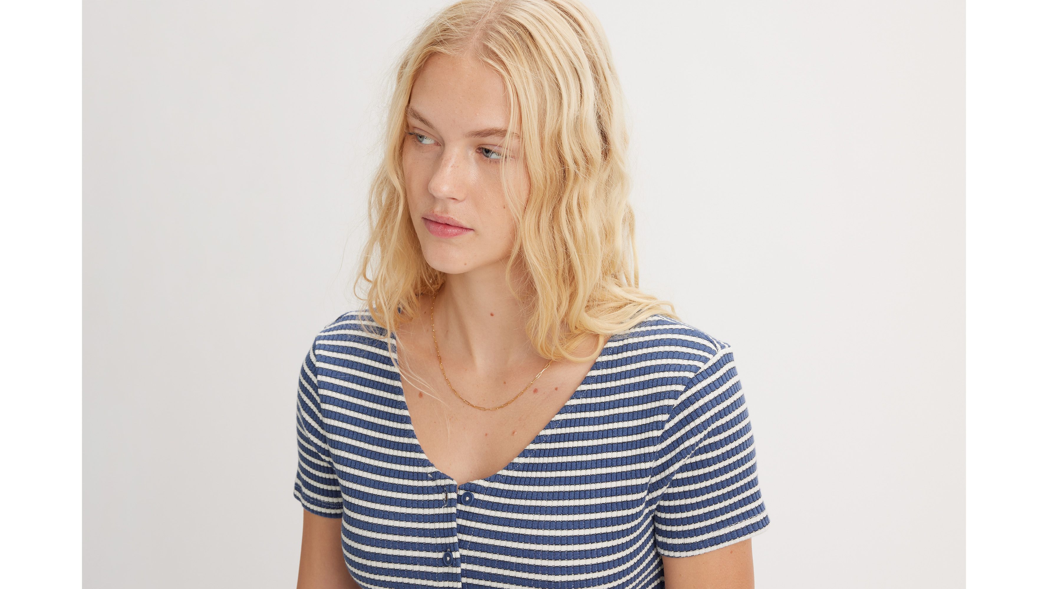 Monica Short Sleeve T-shirt - Blue | Levi's® US