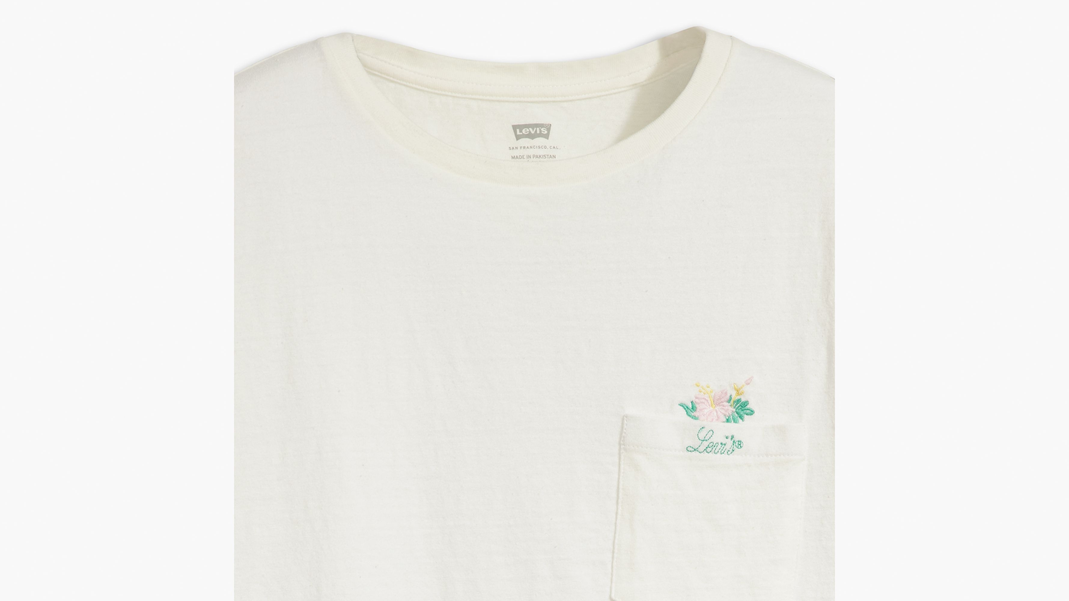 Graphic Margot Pocket Tee - White | Levi's® ES
