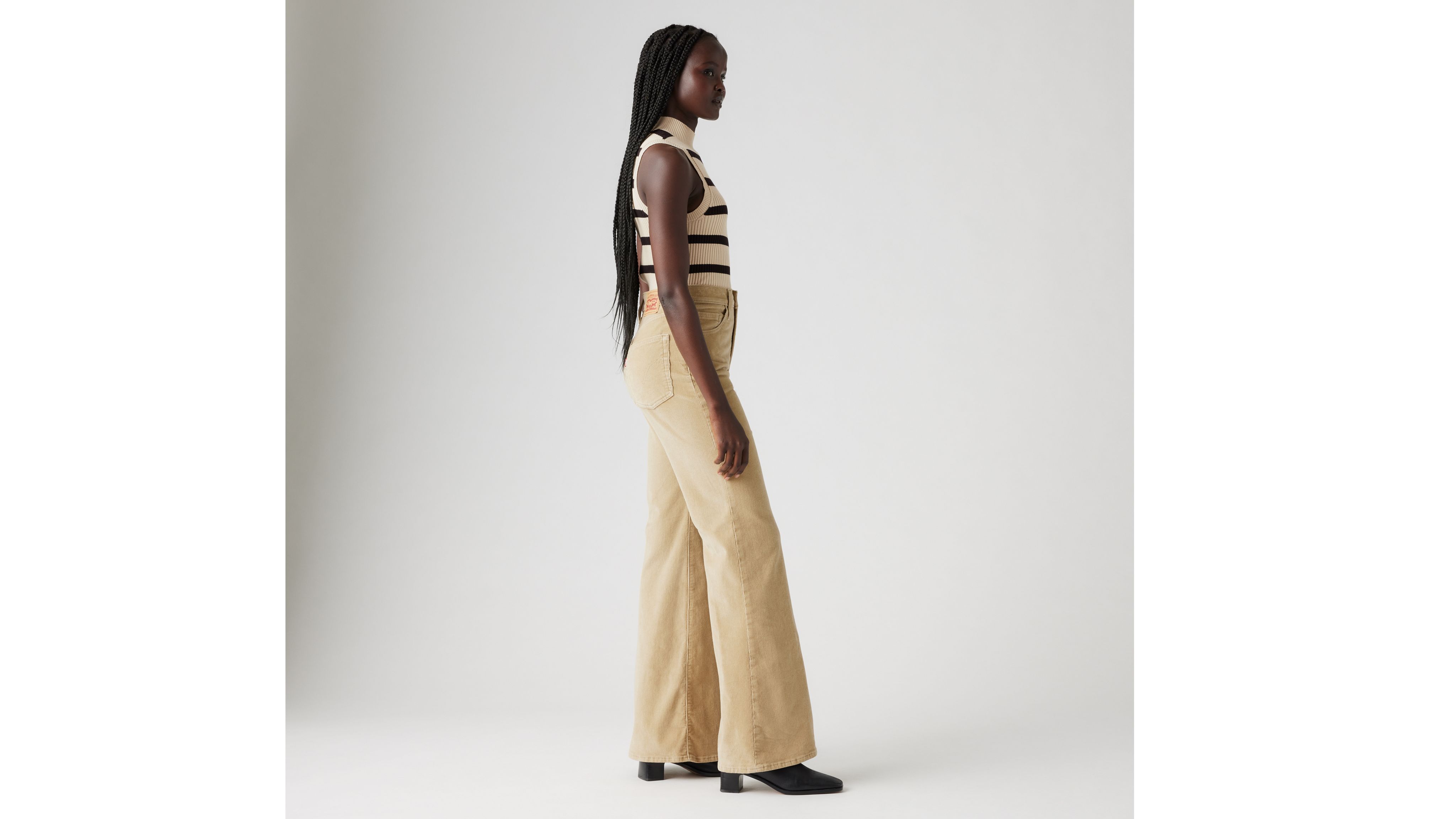 Ribcage Bell Jeans - Beige | Levi's® SE