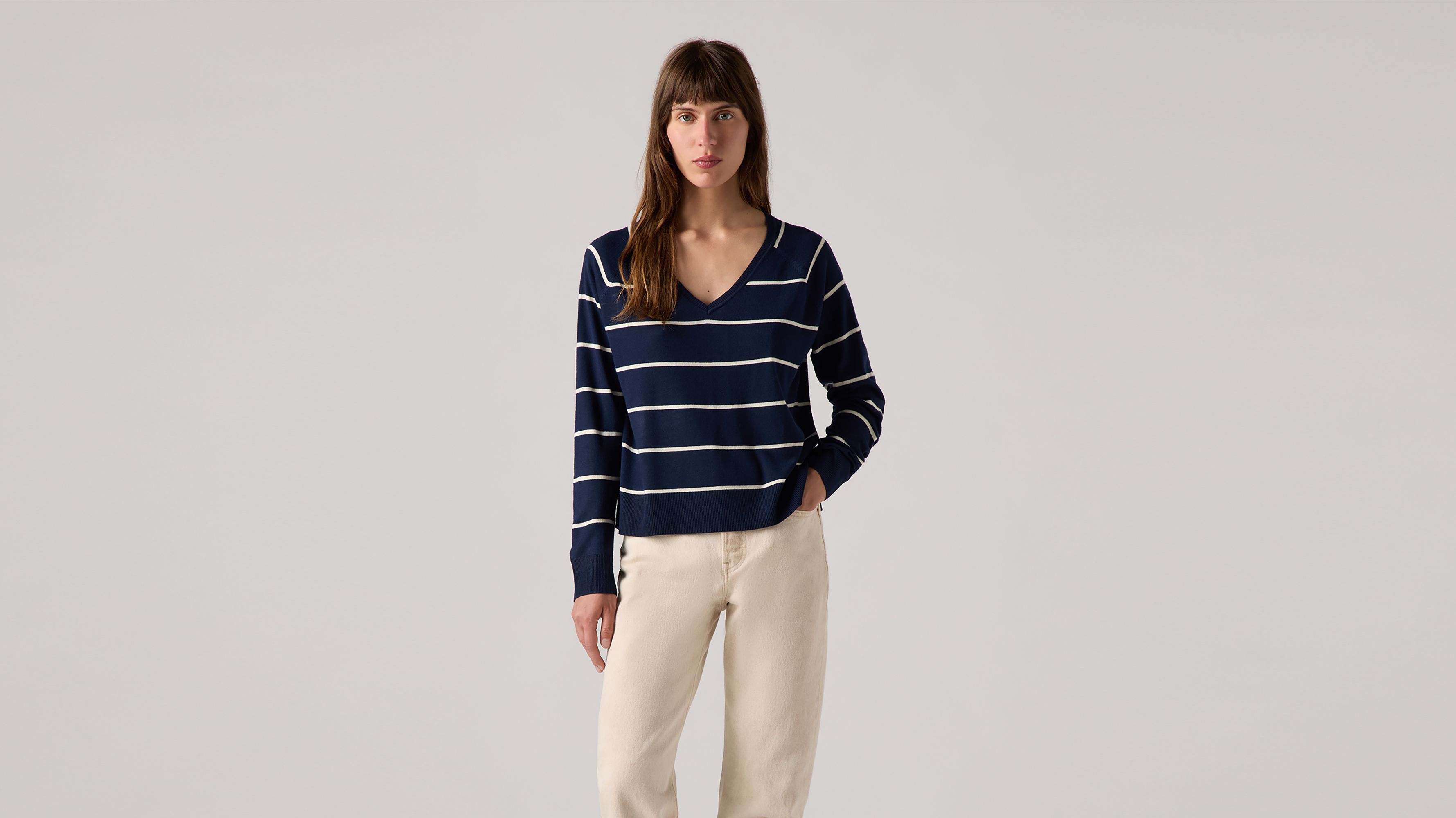 Petal V-neck Sweater - Blue | Levi's® NO