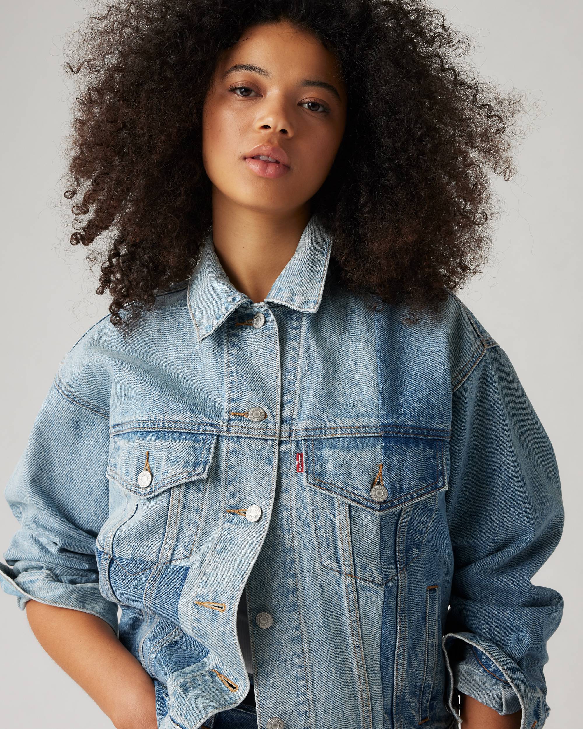 90s Crafted Trucker Jacket - Medium Wash | Levi's® US 90s Crafted Trucker Jacket - Medium Wash | Levi's® US